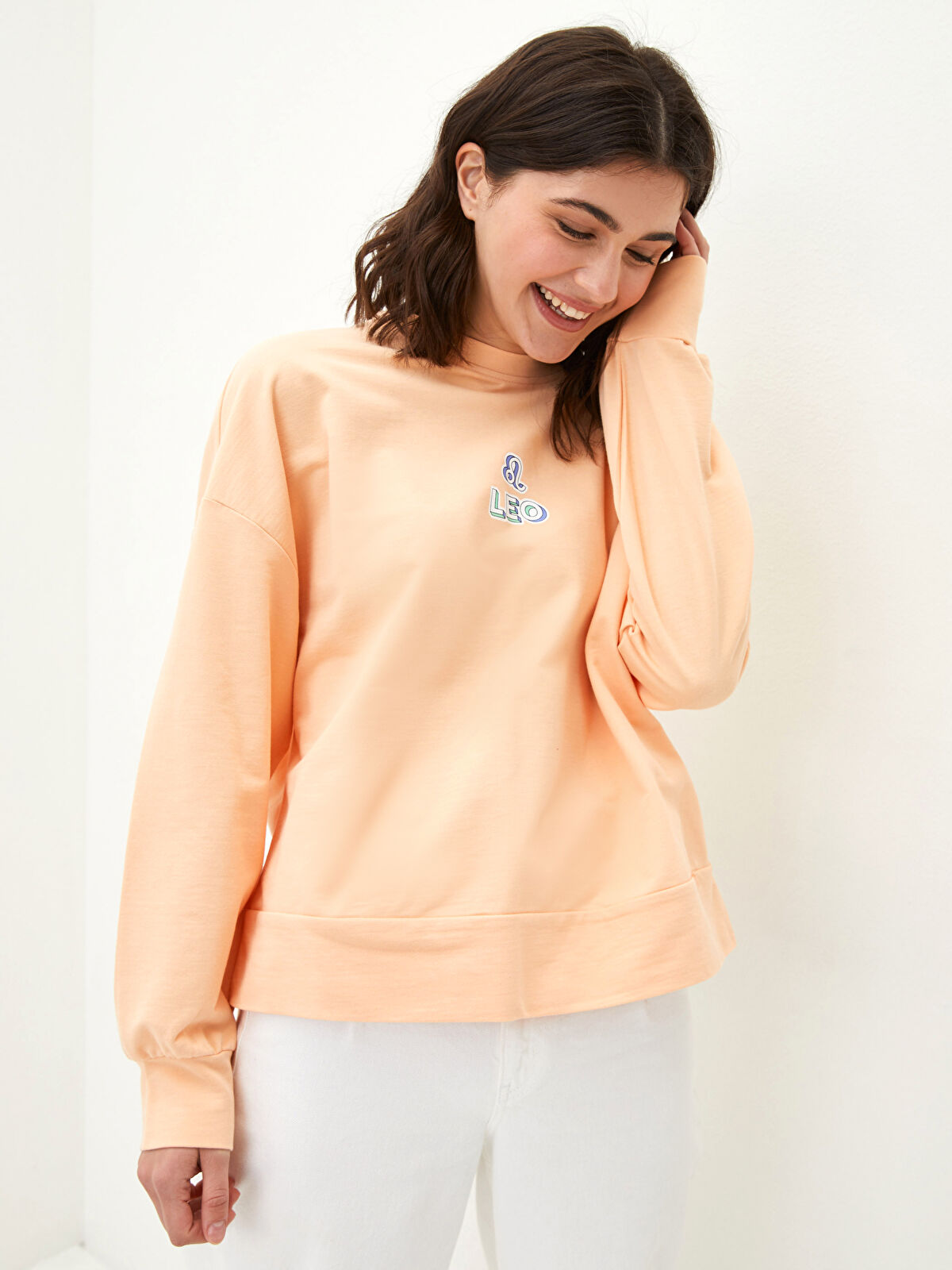 LCW CASUAL Bisiklet Yaka Slogan Baskılı Uzun Kollu Kadın Sweatshirt