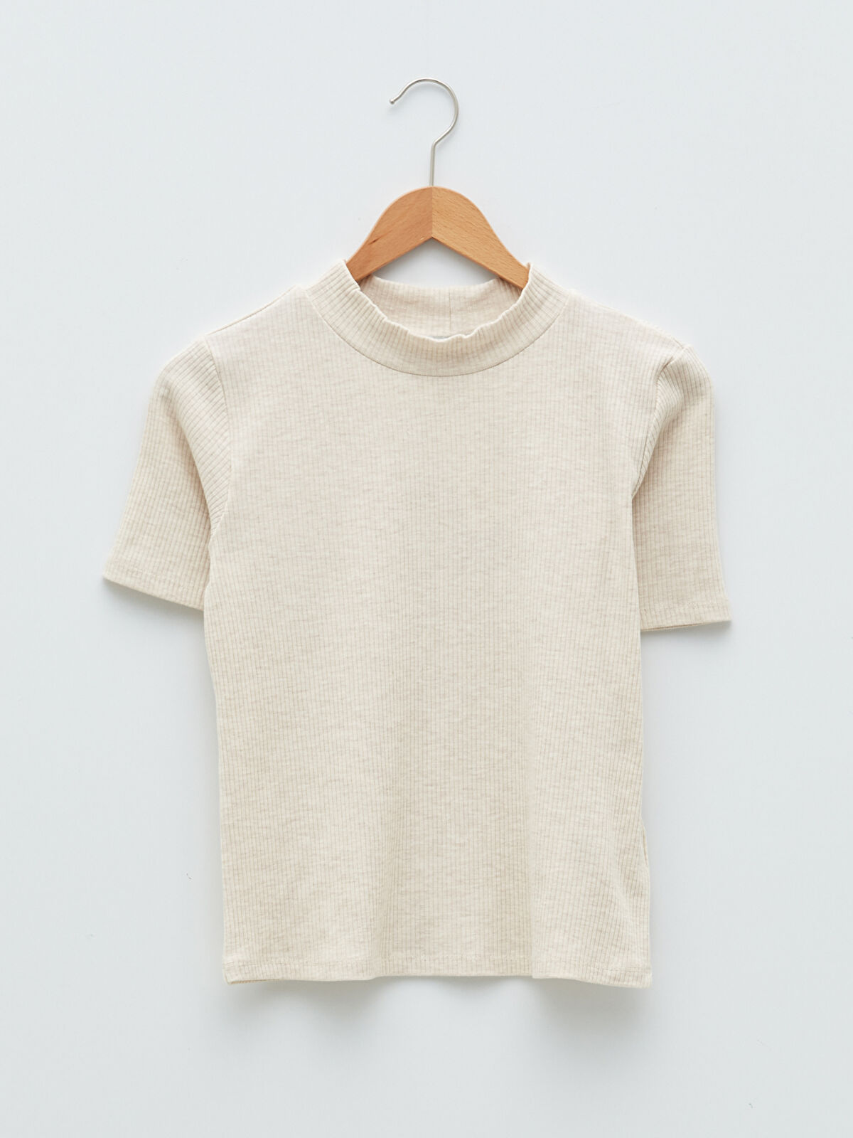 LCW CASUAL Yarım Balıkçı Yaka Düz Kısa Kollu Kadın Tişört