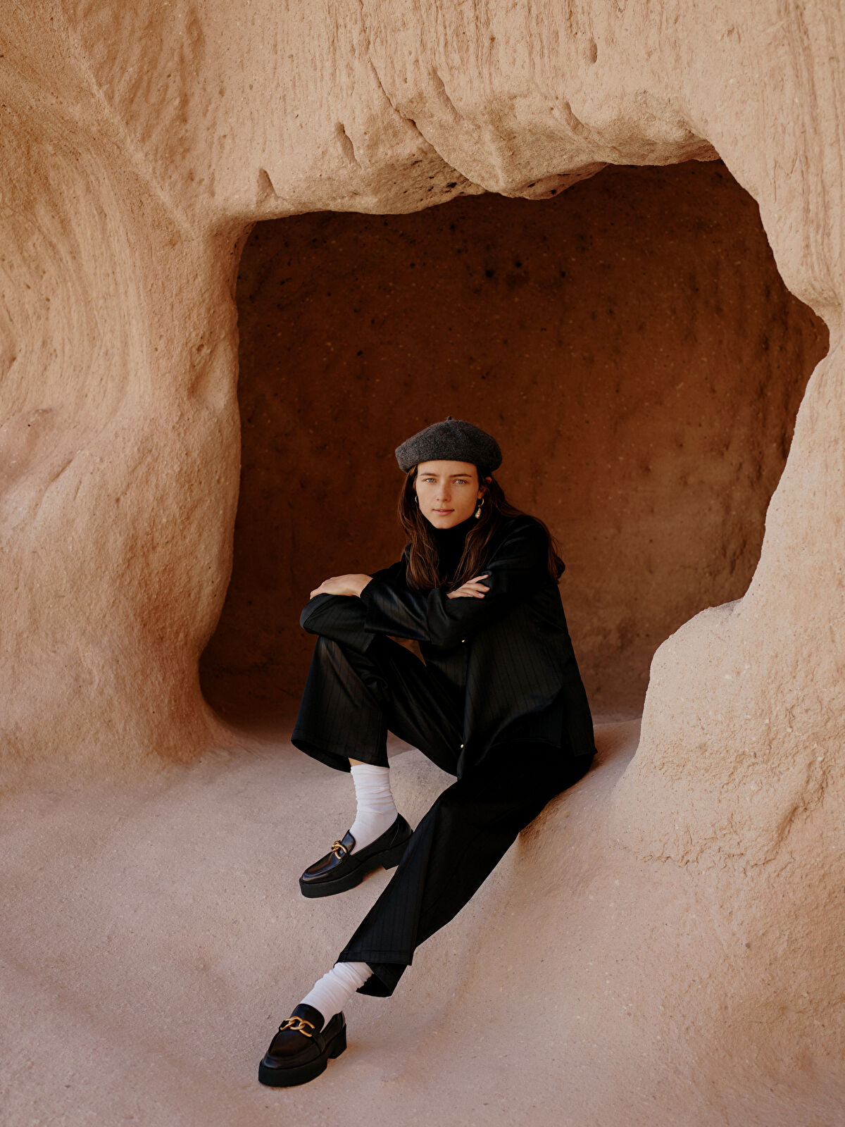 GAMZE SARAÇOĞLU X LCW VISION KADIN PANTOLON - BELİ LASTİKLİ GENİŞ PAÇA SATEN