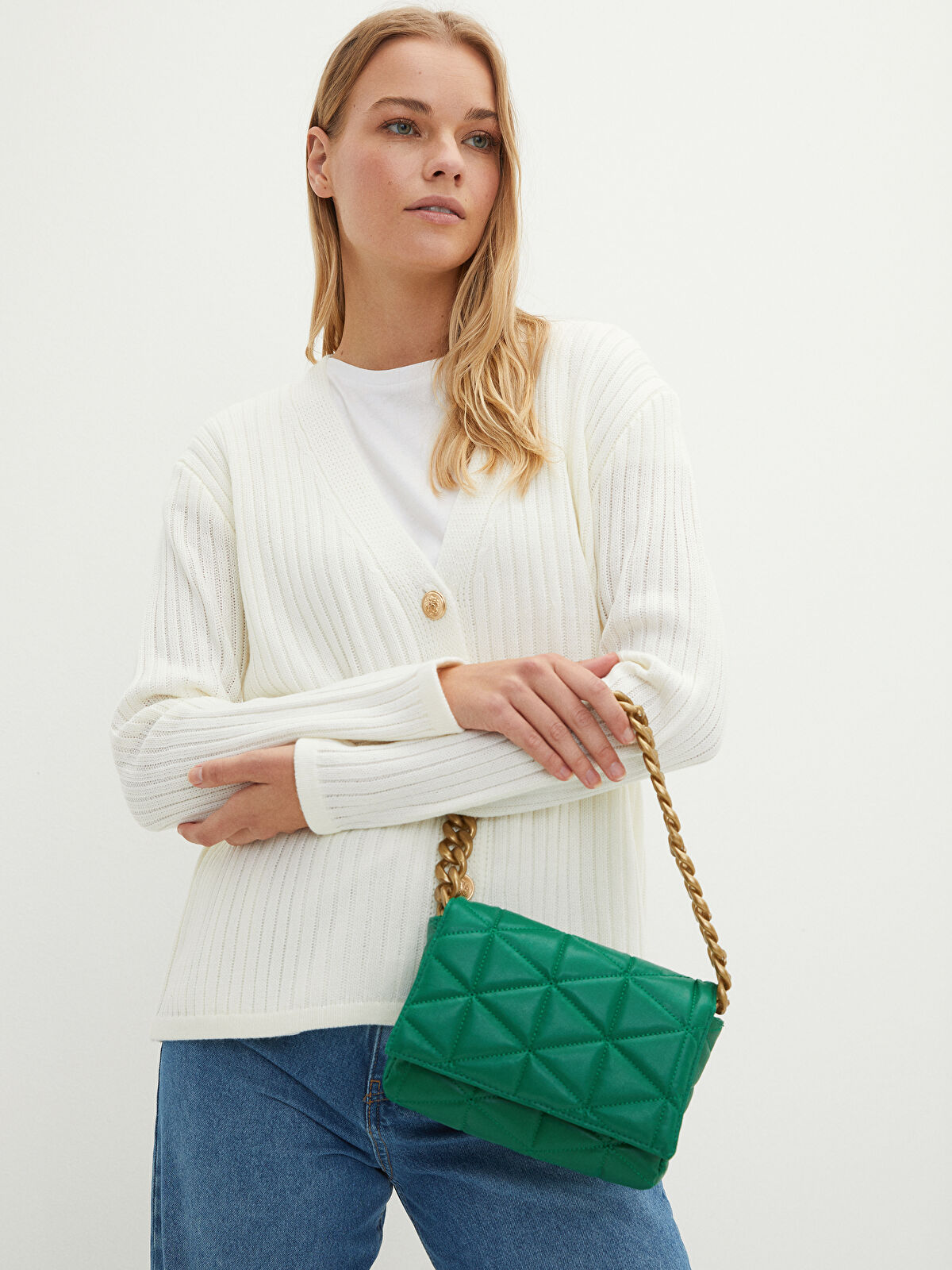 Zincir Askılı Kapitone Kadın Kol Çantası