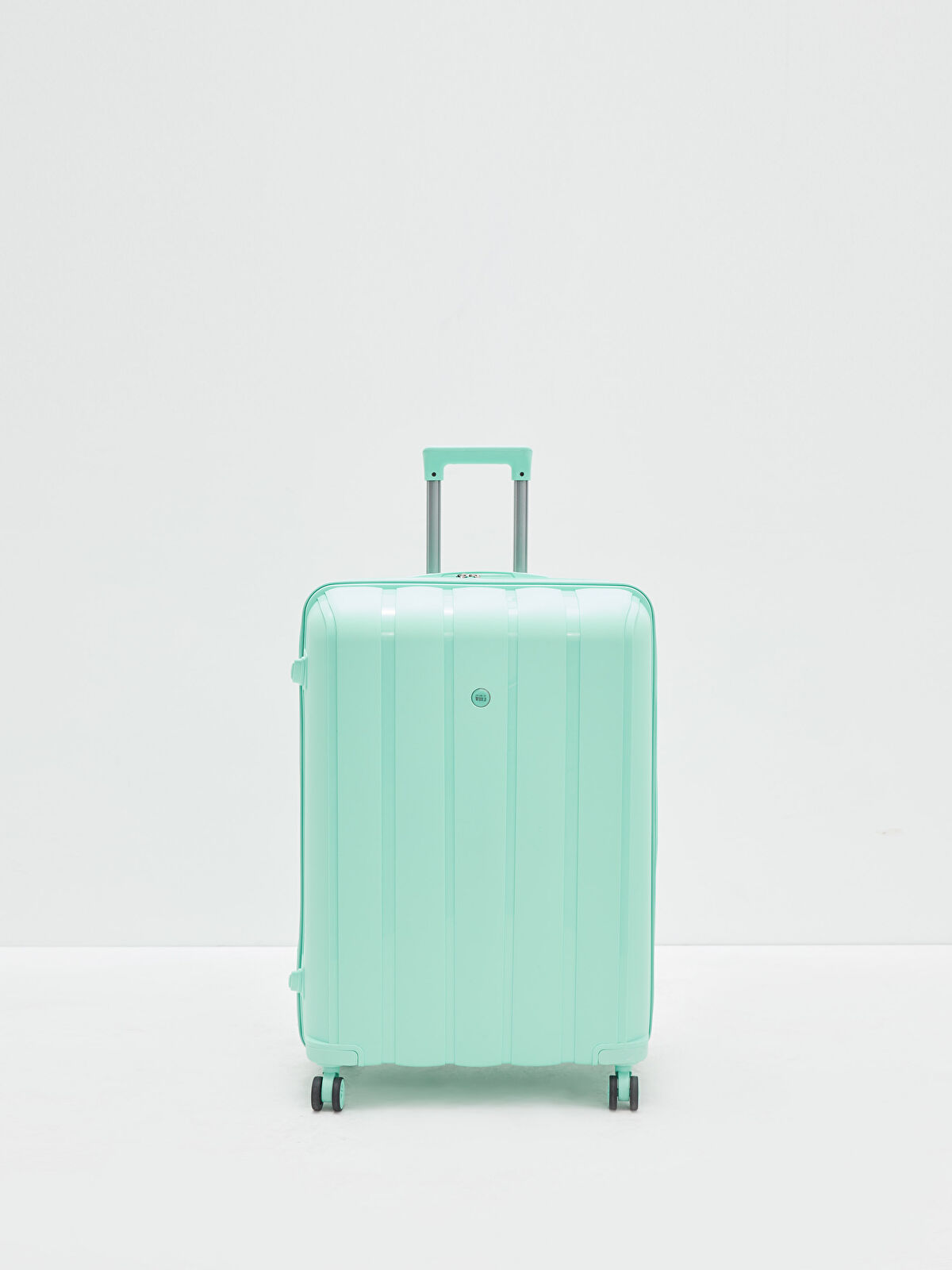 Küçük Boy Çekme Mekanizmalı Valiz