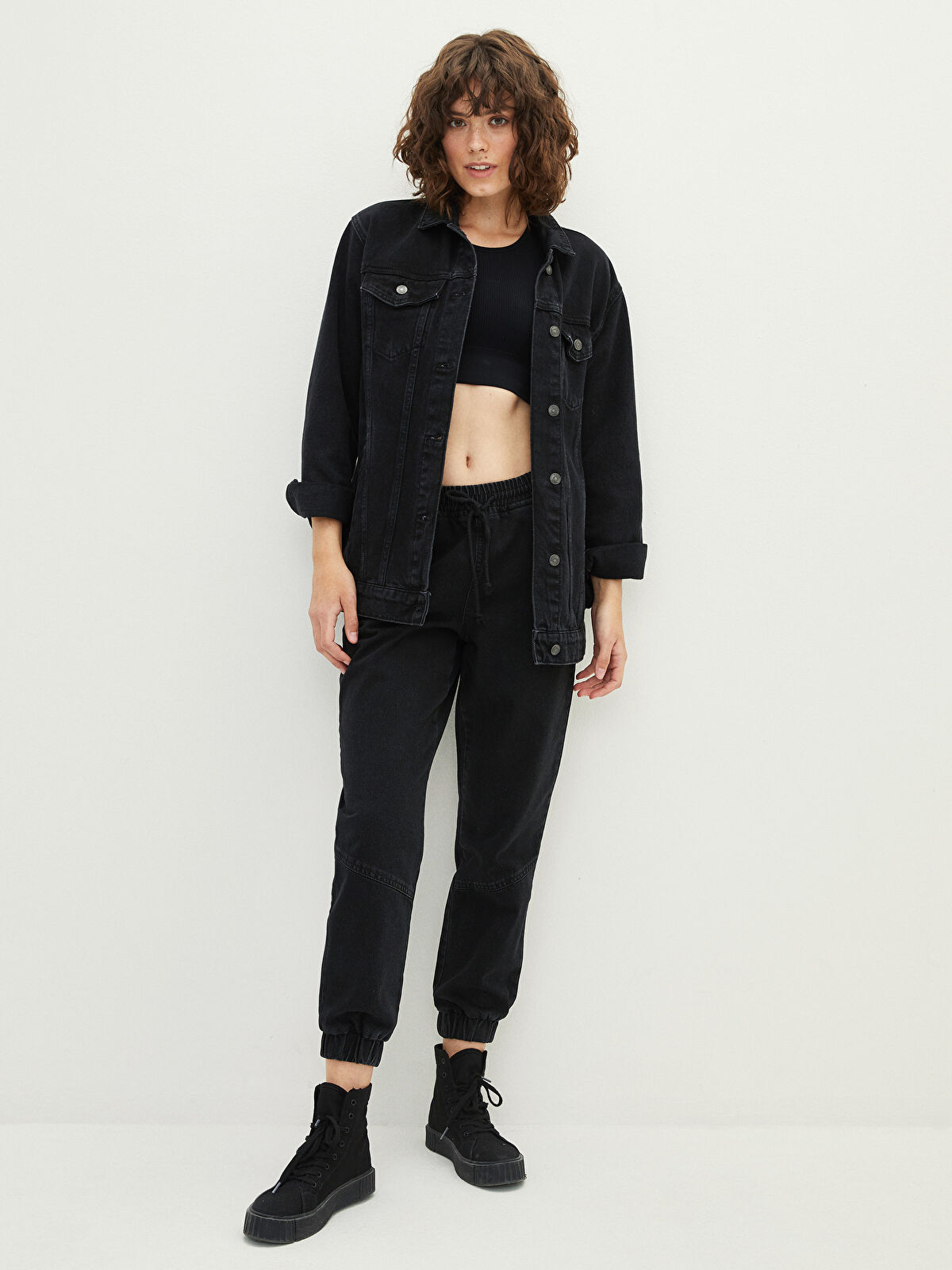 Yüksek Bel Lastikli Rahat Kalıp Cep Detaylı Kadın Jogger Rodeo Jean Pantolon