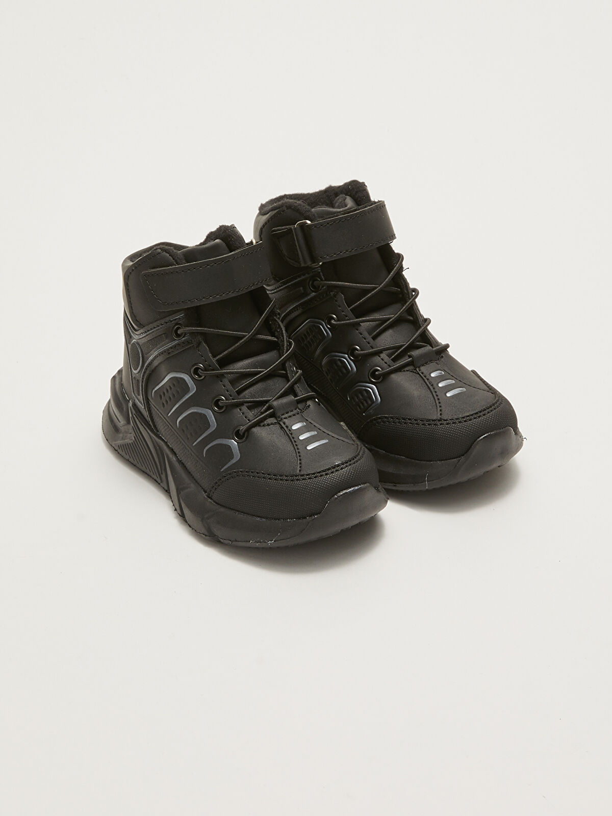 Bağcık ve Cırt Cırtlı Erkek Çocuk Trekking Bot