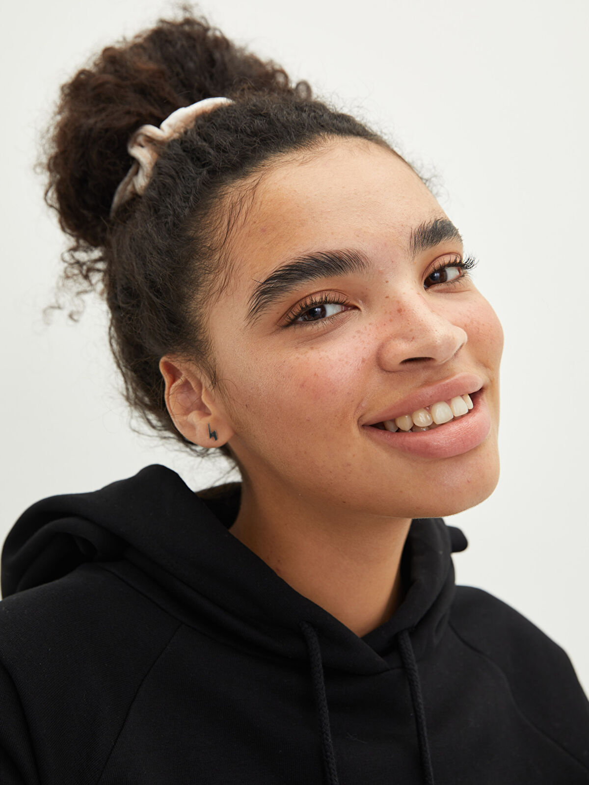 Kadife Kumaştan Lastikli Kadın Saç Tokası 3'lü