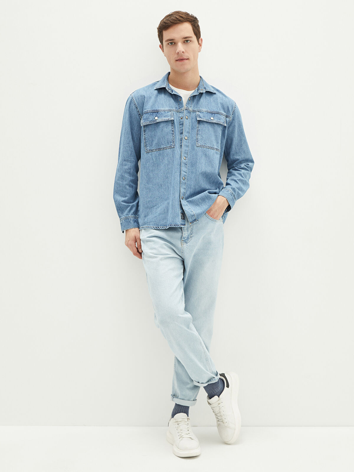 Rahat Kalıp Uzun Kollu Erkek Jean Gömlek