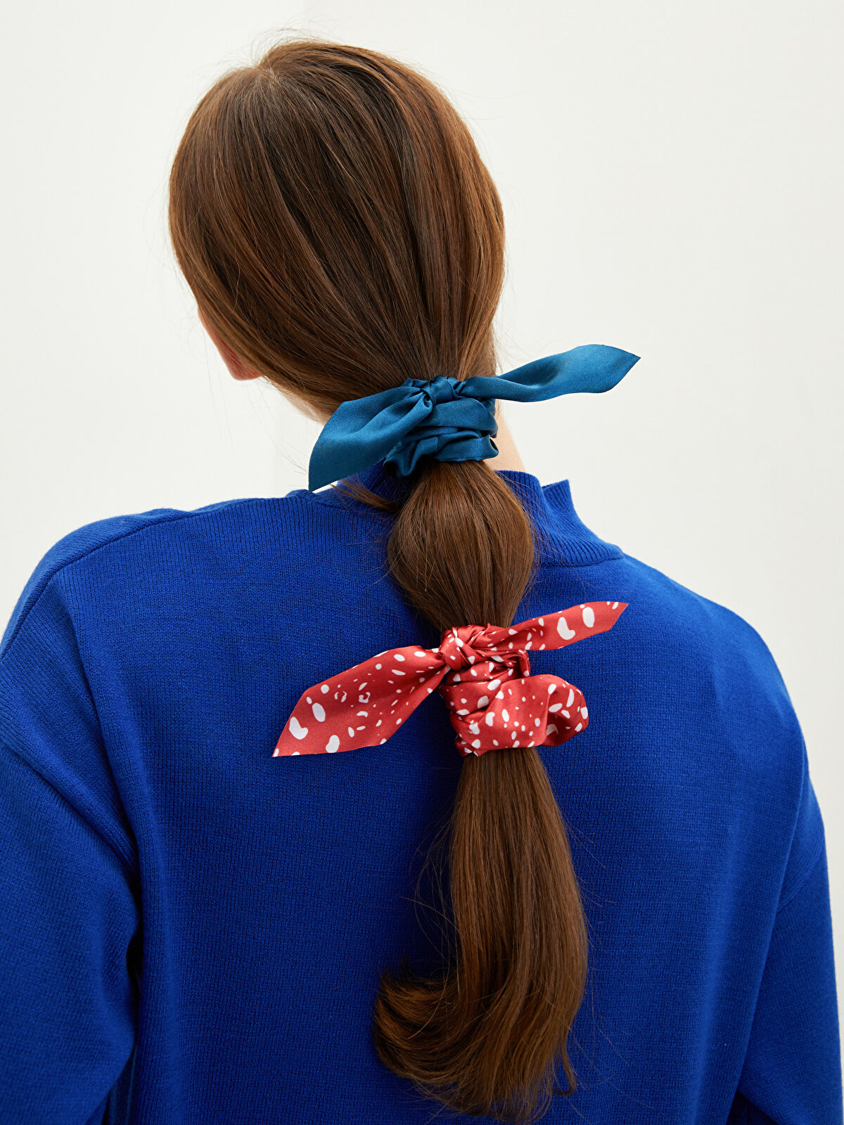 Fiyonklu Saten Lastikli Kadın Saç Tokası 2'li