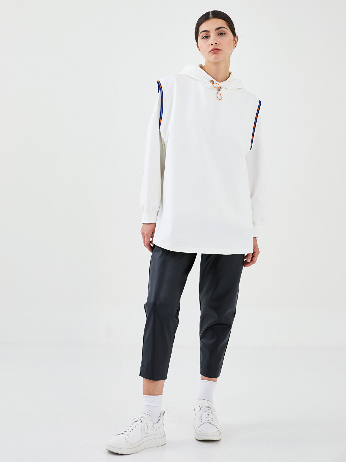 QOOQ UP Beli Lastikli Düz Kadın Deri Görünümlü Pantolon