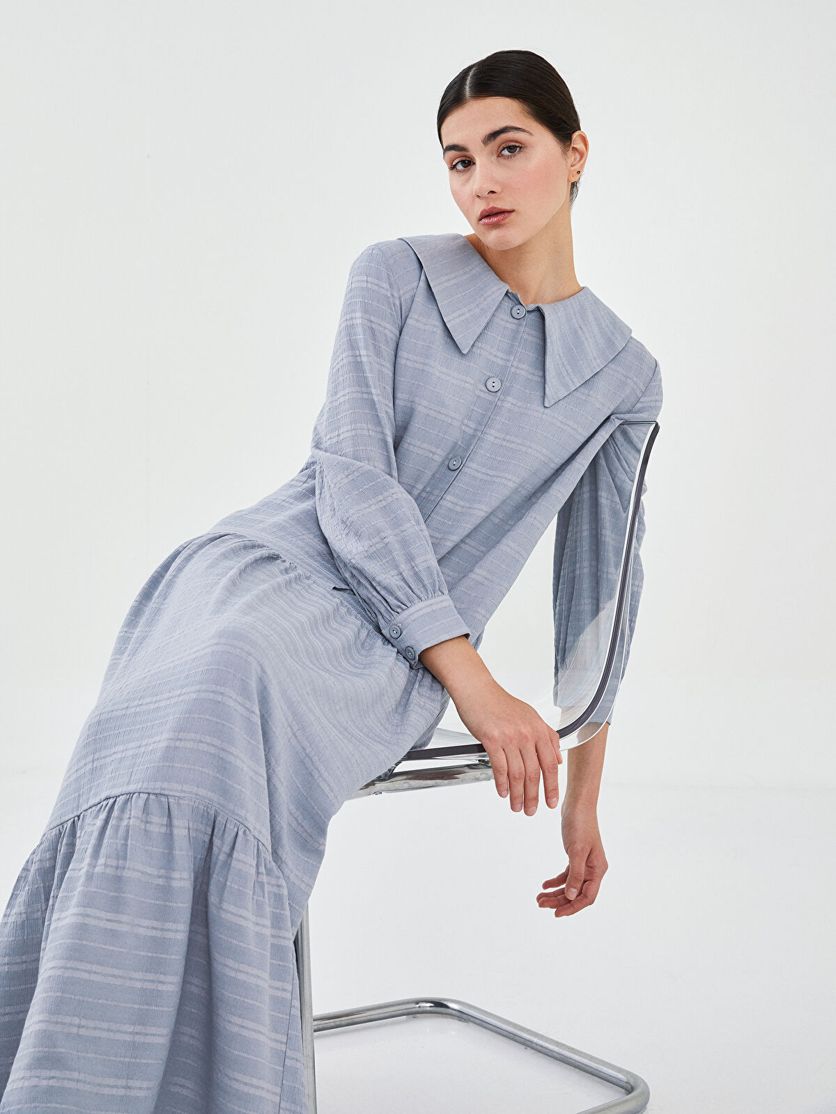 QOOQ STORE Bebe Yaka Desenli Uzun Kollu Volanlı Kadın Elbise QOOQ STORE Bebe Yaka Desenli Uzun Kollu Volanlı Kadın Elbise