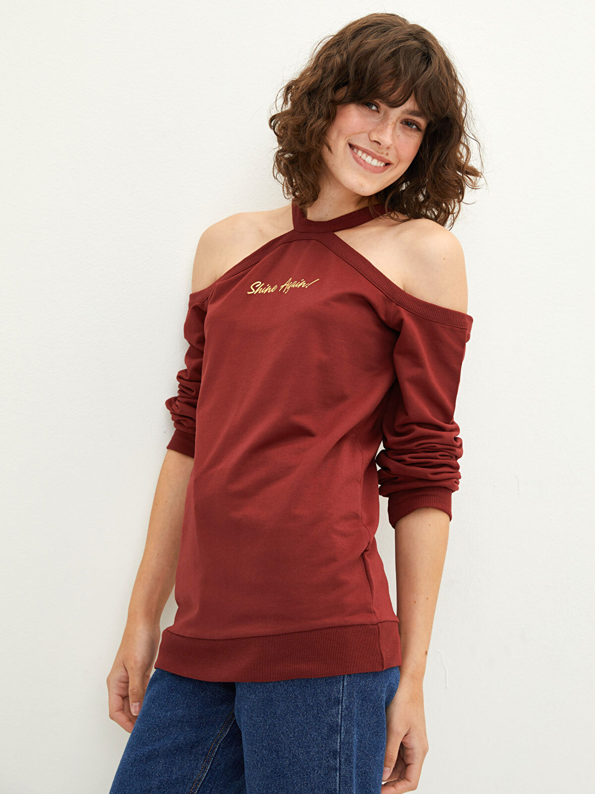 LCW CASUAL Halter Yaka Slogan Baskılı Uzun Kollu Kadın Sweatshirt