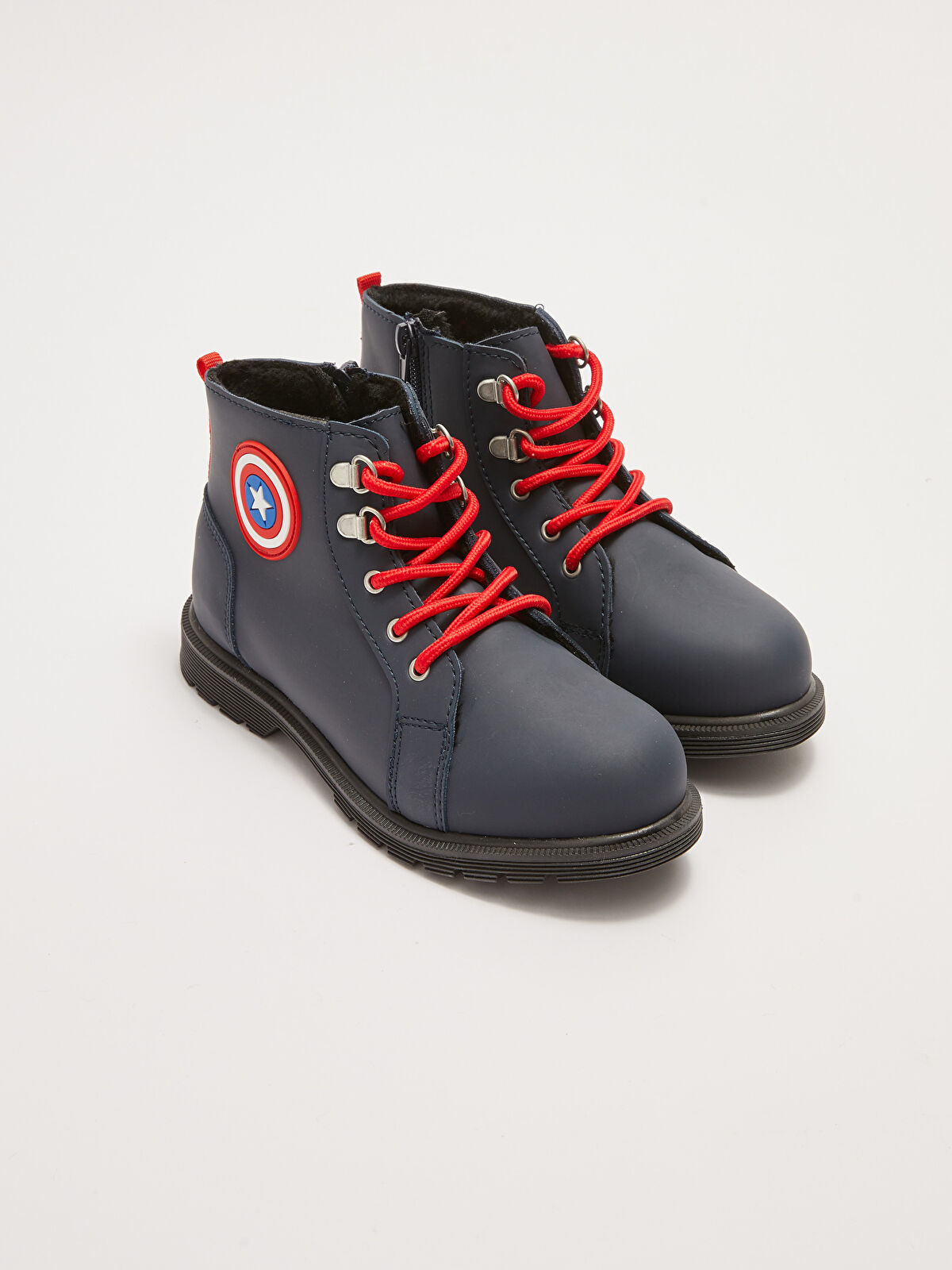 Avangers Lisanslı Erkek Çocuk Bot