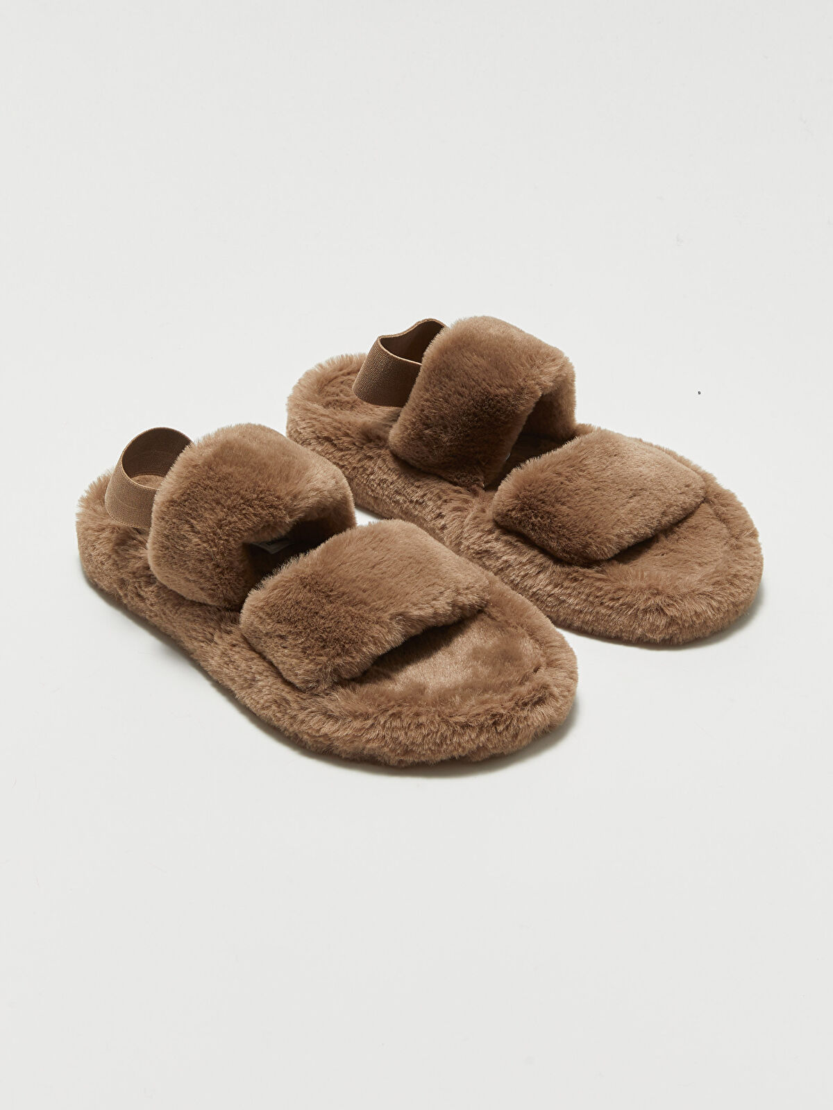 Çift Bantlı Lastikli Pelüş Kadın Ev Terliği