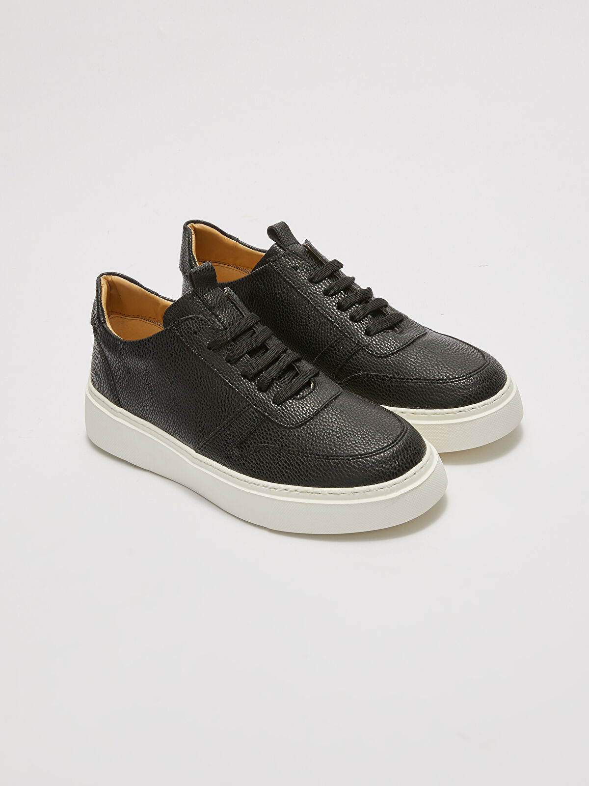 Deri Görünümlü Kalın Taban Bağcıklı Erkek Spor Ayakkabı