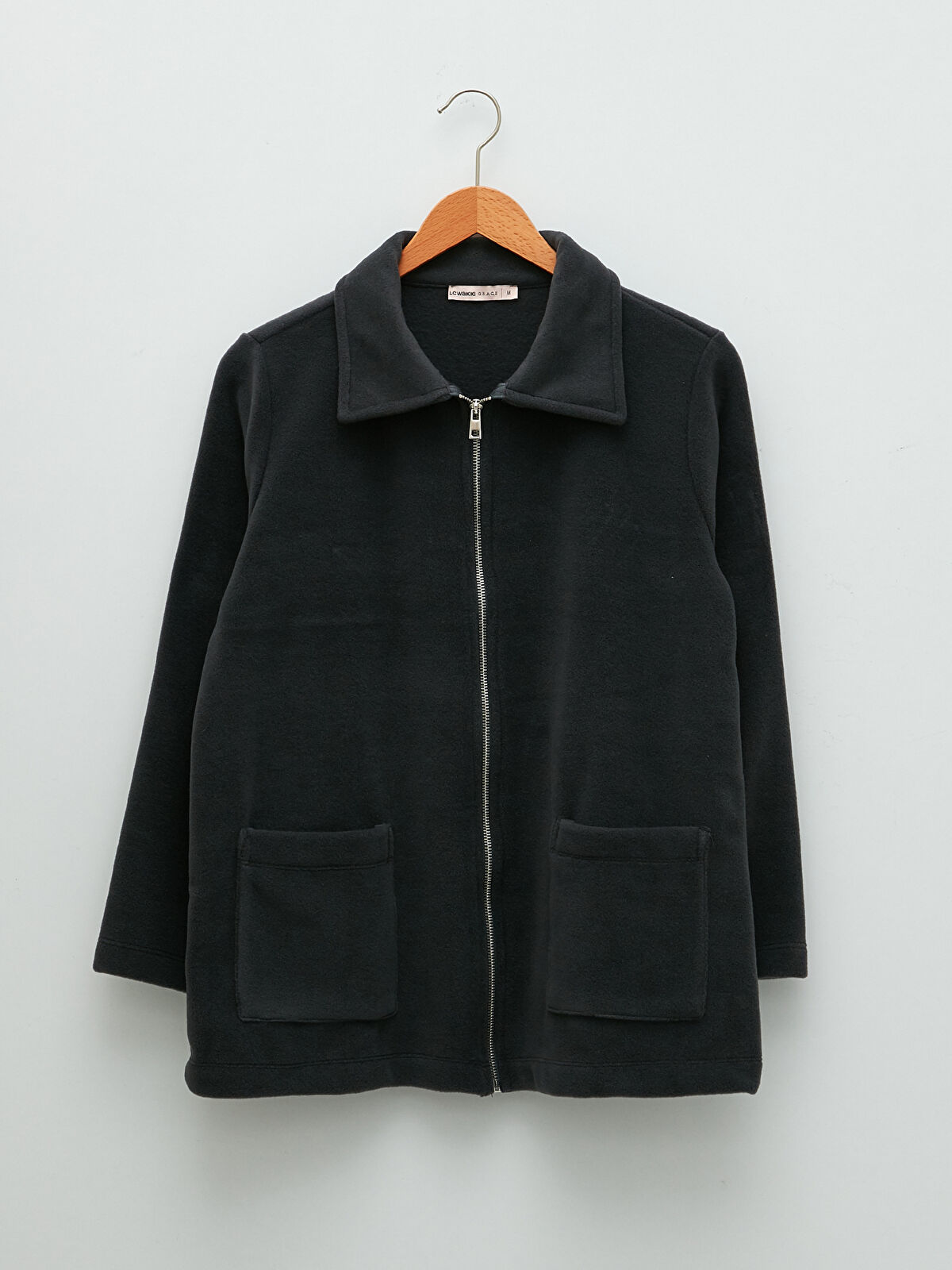 LCW GRACE Polo Yaka Düz Uzun Kollu Polar Kadın Spor Hırka LCW GRACE Polo Yaka Düz Uzun Kollu Polar Kadın Spor Hırka