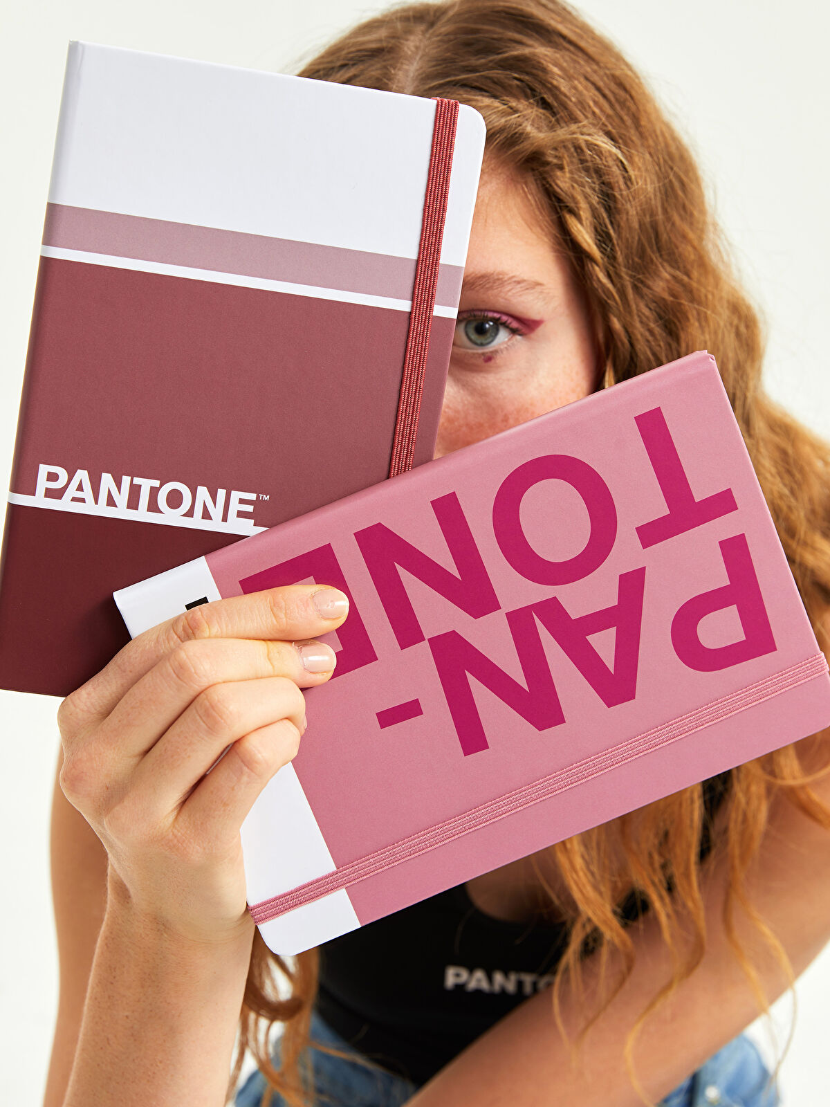 PANTONE X XSIDE Baskılı Lastikli Renk Bloklu Unisex Defter PANTONE X XSIDE Baskılı Lastikli Renk Bloklu Unisex Defter