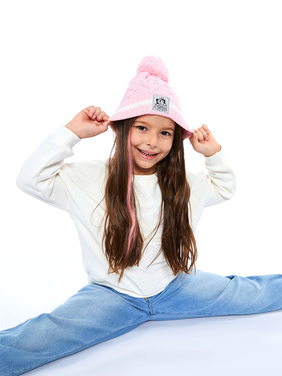 Kız Çocuk Nostaljik Maymun Nakışlı Triko Bere