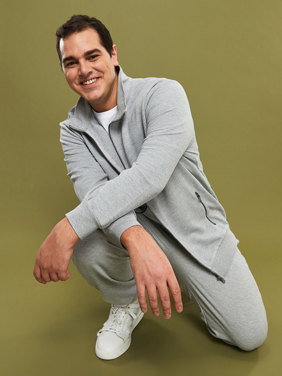 Büyük Beden Rahat Kalıp Dik Yaka Uzun Kollu Erkek Sweatshirt