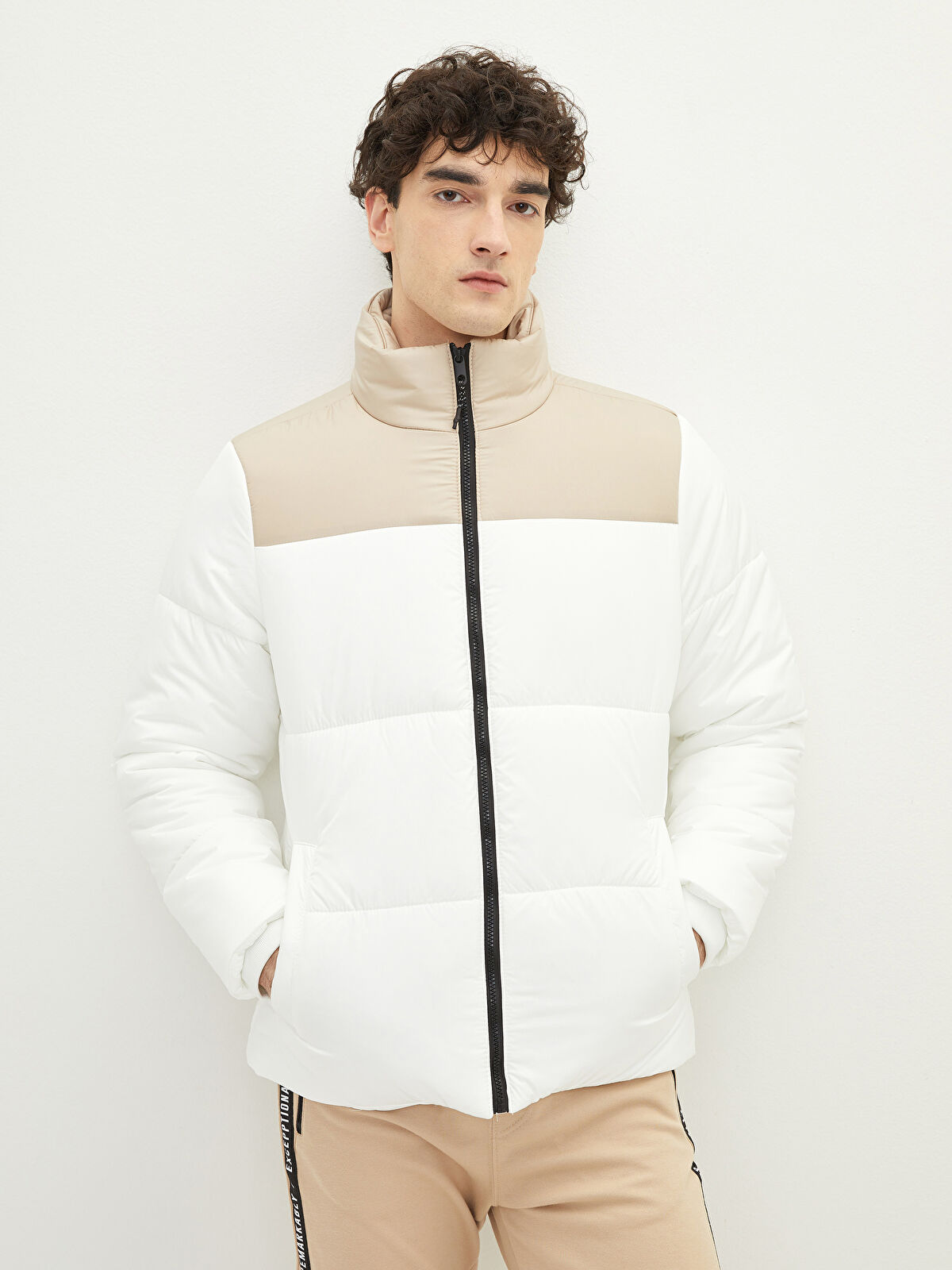 LCW CASUAL Rahat Kalıp Dik Yaka Erkek Şişme Mont