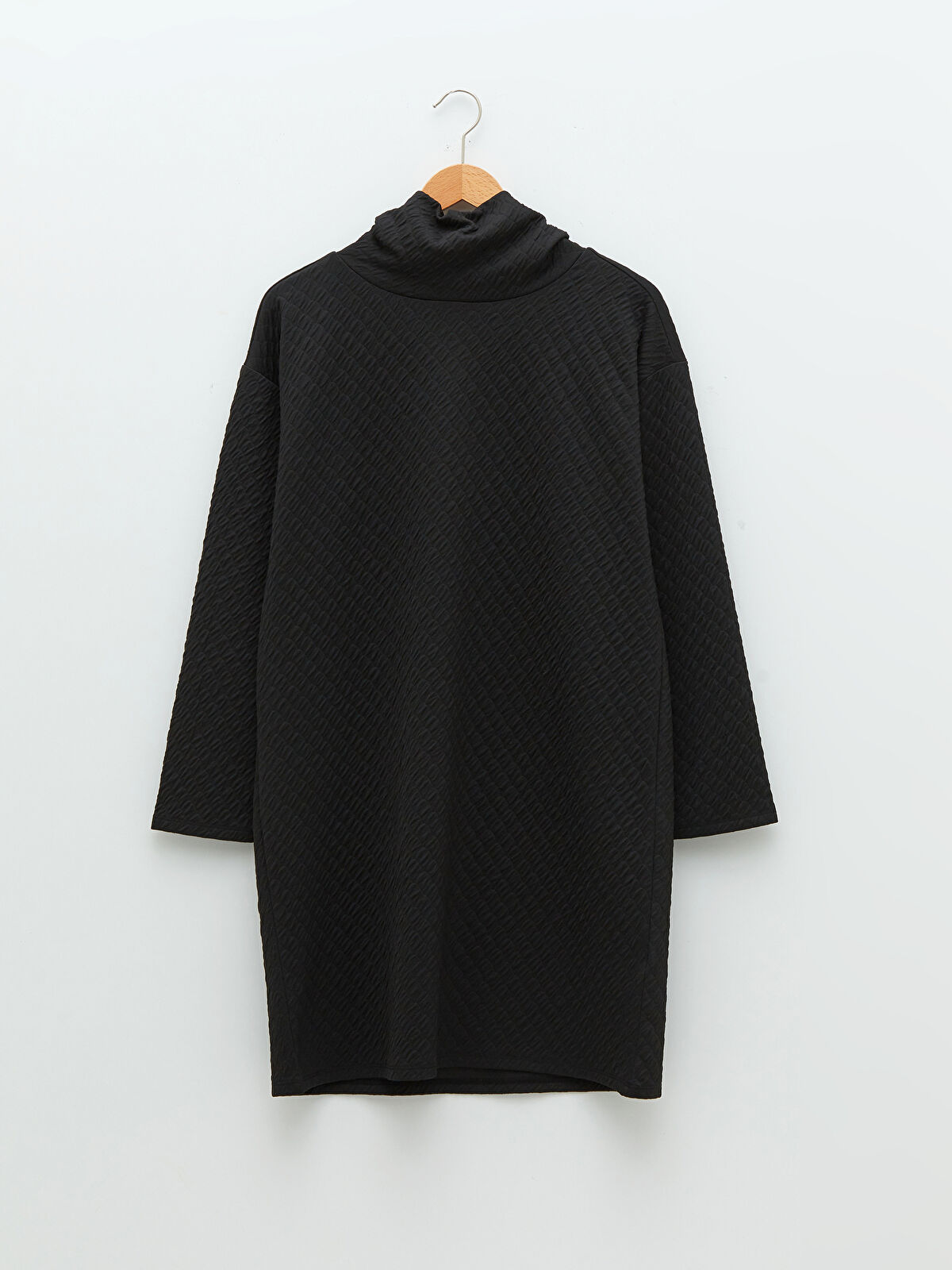 LCW CLASSIC Dik Yaka Kapitone Desenli Uzun Kollu Oversize Kadın Tunik