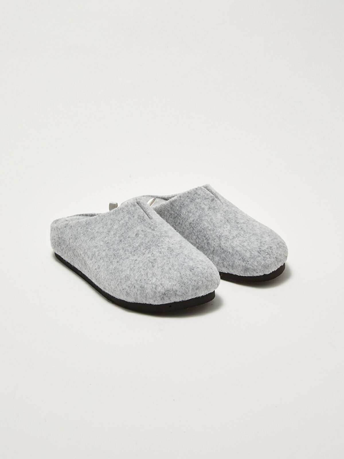 Önü Kapalı Kadın Ev Terliği