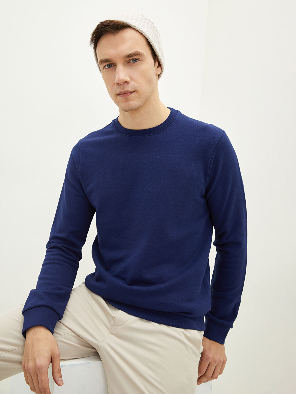 LCW BASIC Bisiklet Yaka Uzun Kollu Erkek Sweatshirt