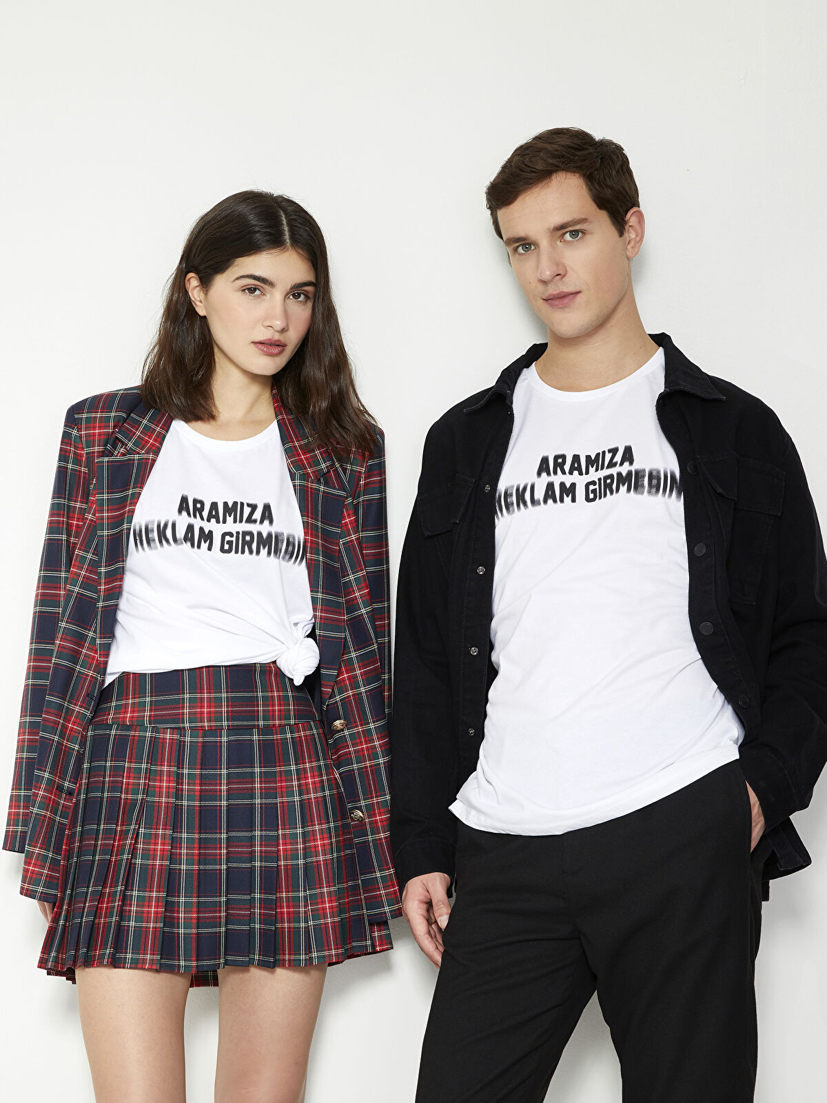 LCW CASUAL Bisiklet Yaka Kısa Kollu Baskılı Penye Unisex Tişört