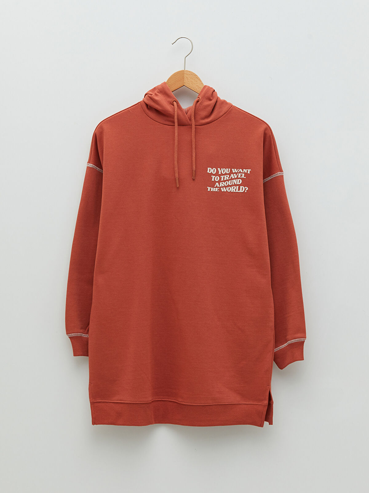MODEST Kapüşonlu Yazı Baskılı Uzun Kollu Oversize Kadın Tunik MODEST Kapüşonlu Yazı Baskılı Uzun Kollu Oversize Kadın Tunik