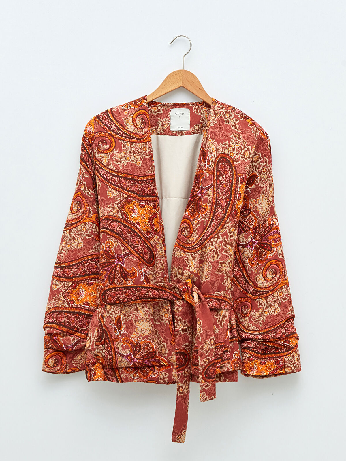 QUZU Şal Yaka Desenli Beli Bağlamalı Uzun Kollu Viskon Kadın Ceket