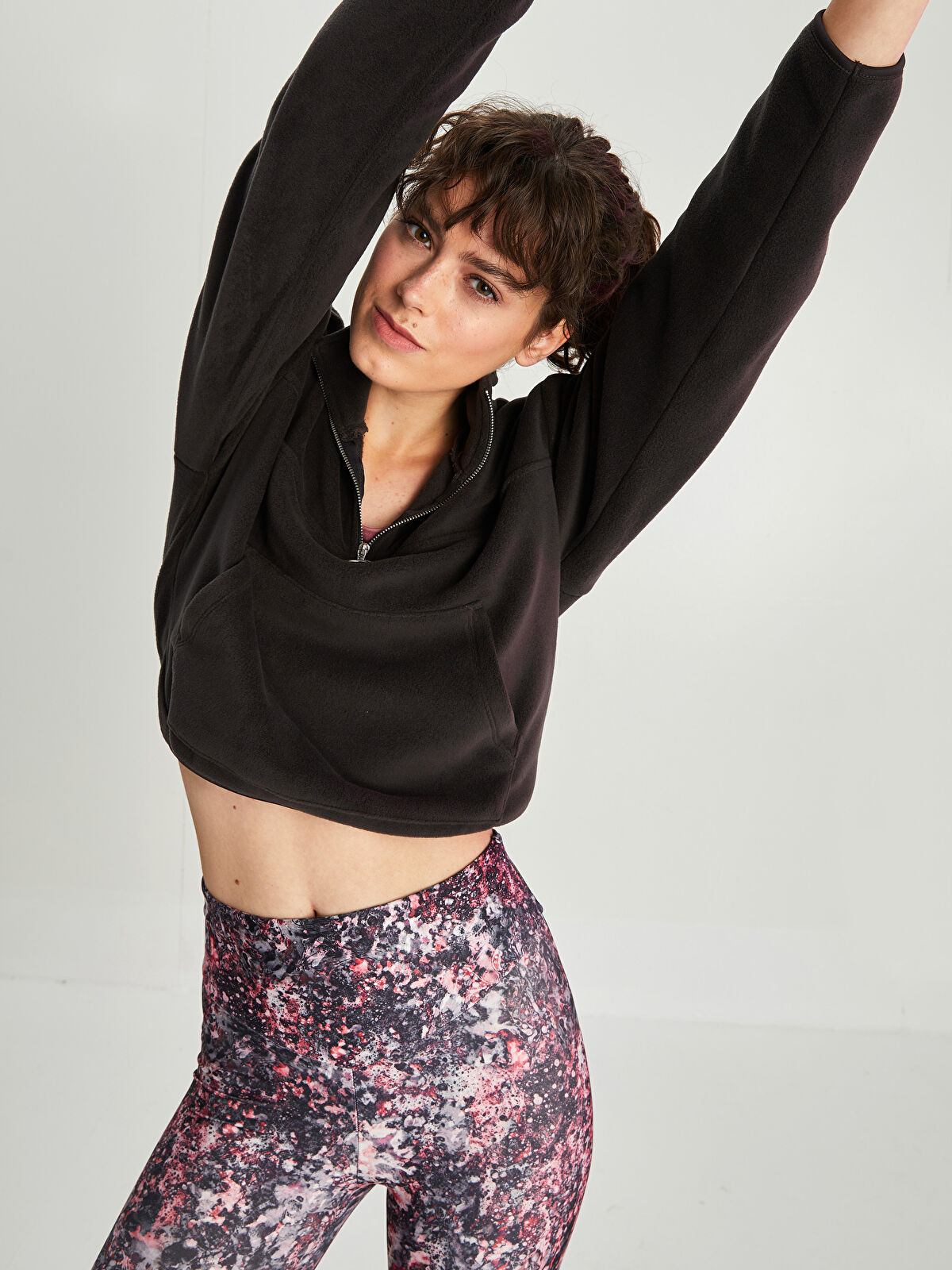 LCW ACTIVE Dik Yaka Düz Uzun Kollu Polar Kadın Sweatshirt