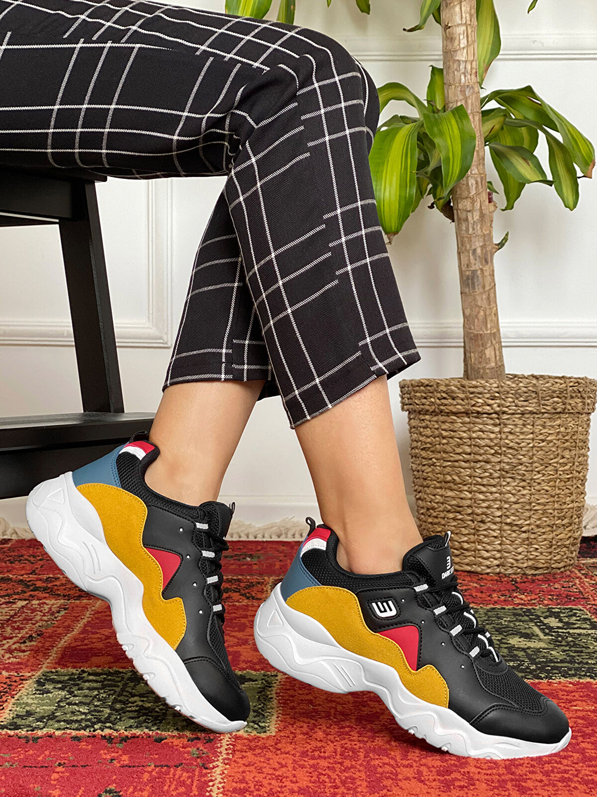 Dark Seer Bağcıklı Kalın Tabanlı Kadın Spor Ayakkabı