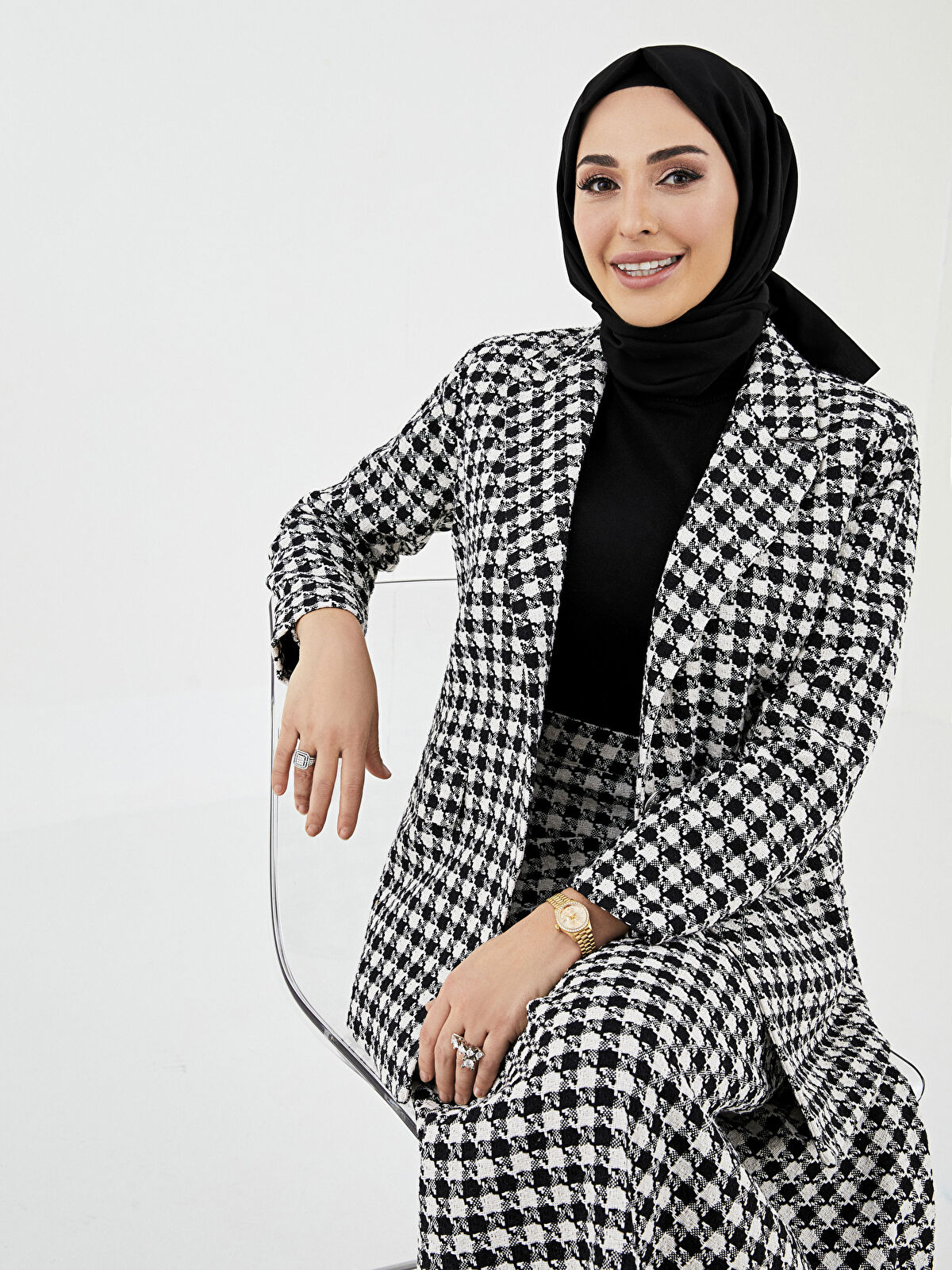 MODEST Önden Düğme Kapamalı Ekose Uzun Kollu Gabardin Kumaş Kadın Ceket