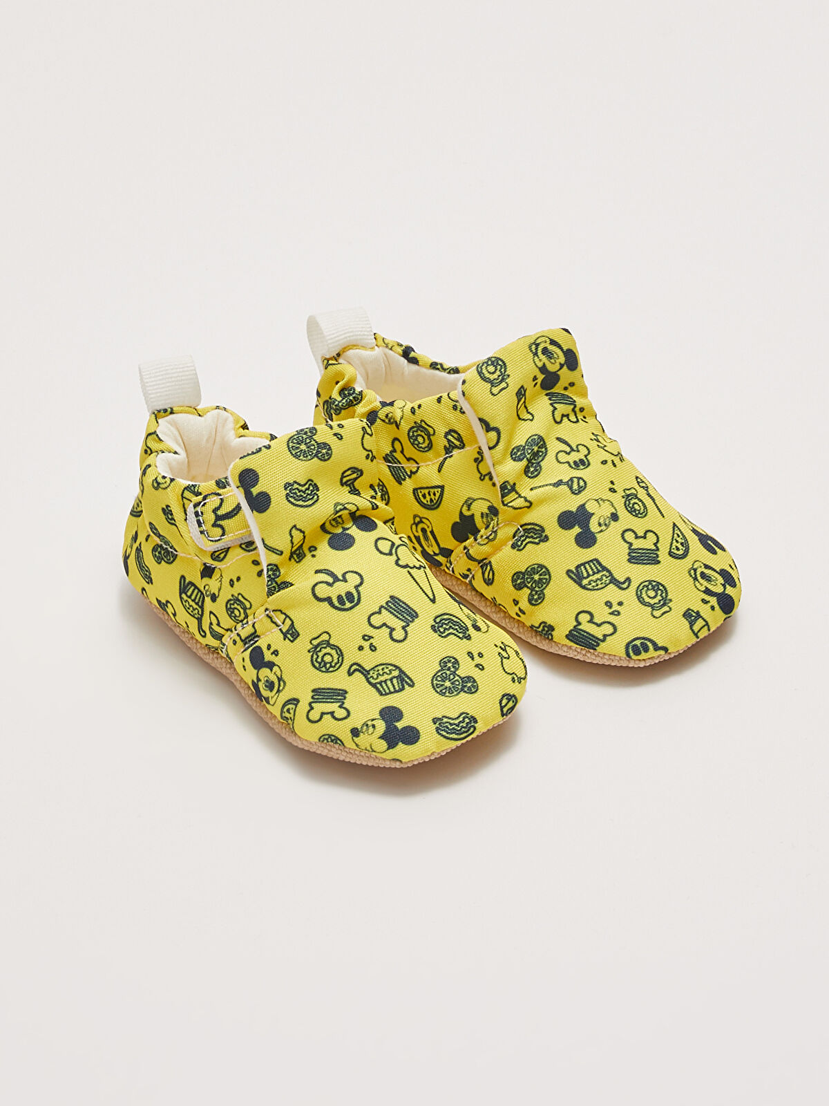 Mickey Mouse Lisanslı Erkek Bebek Yürüme Öncesi Ev Patiği