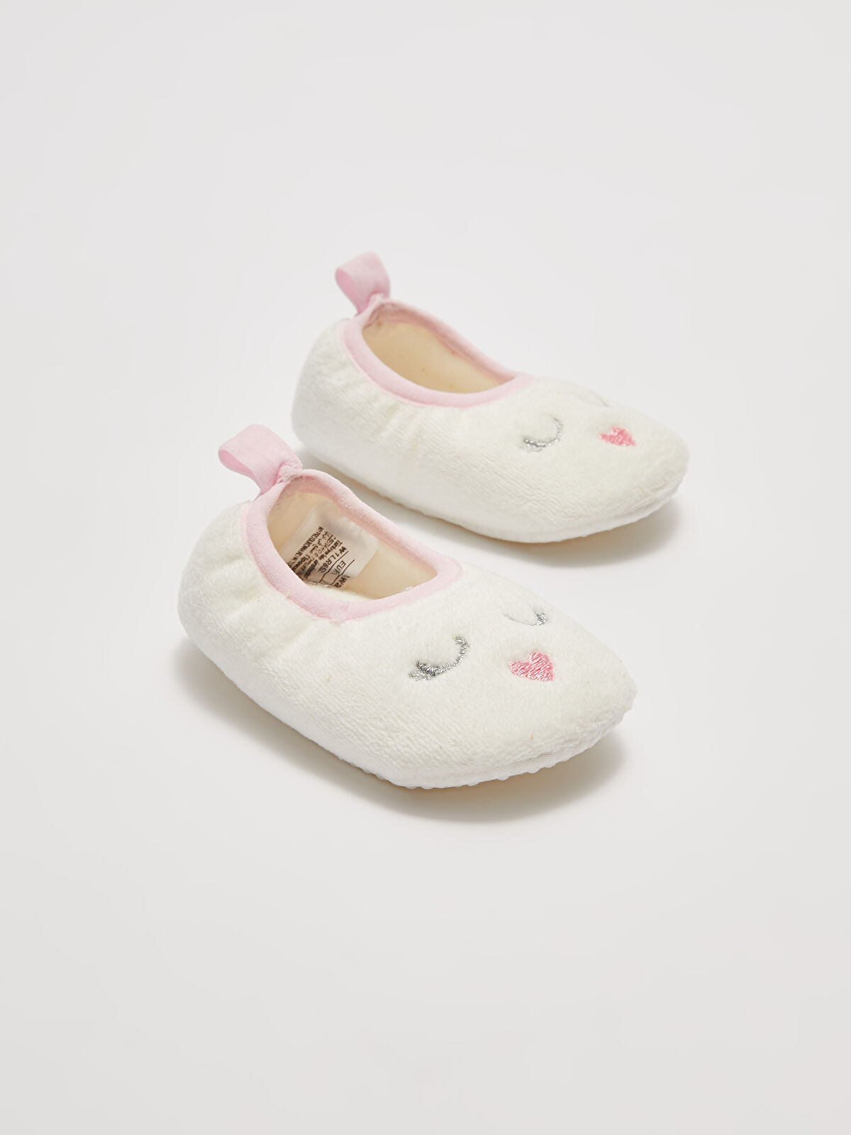 Nakış Detaylı Pelüş Kız Bebek Yürüme Öncesi Ev Patiği