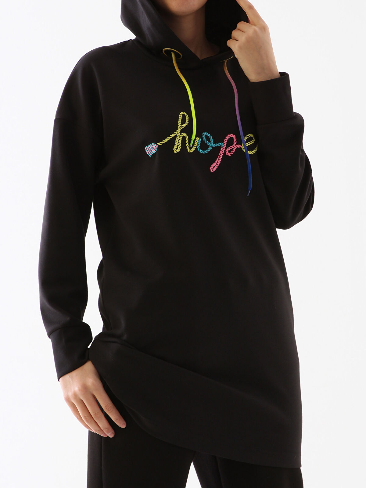 Allday Kapüşonlu Nakışlı Uzun Kollu Kadın Tunik