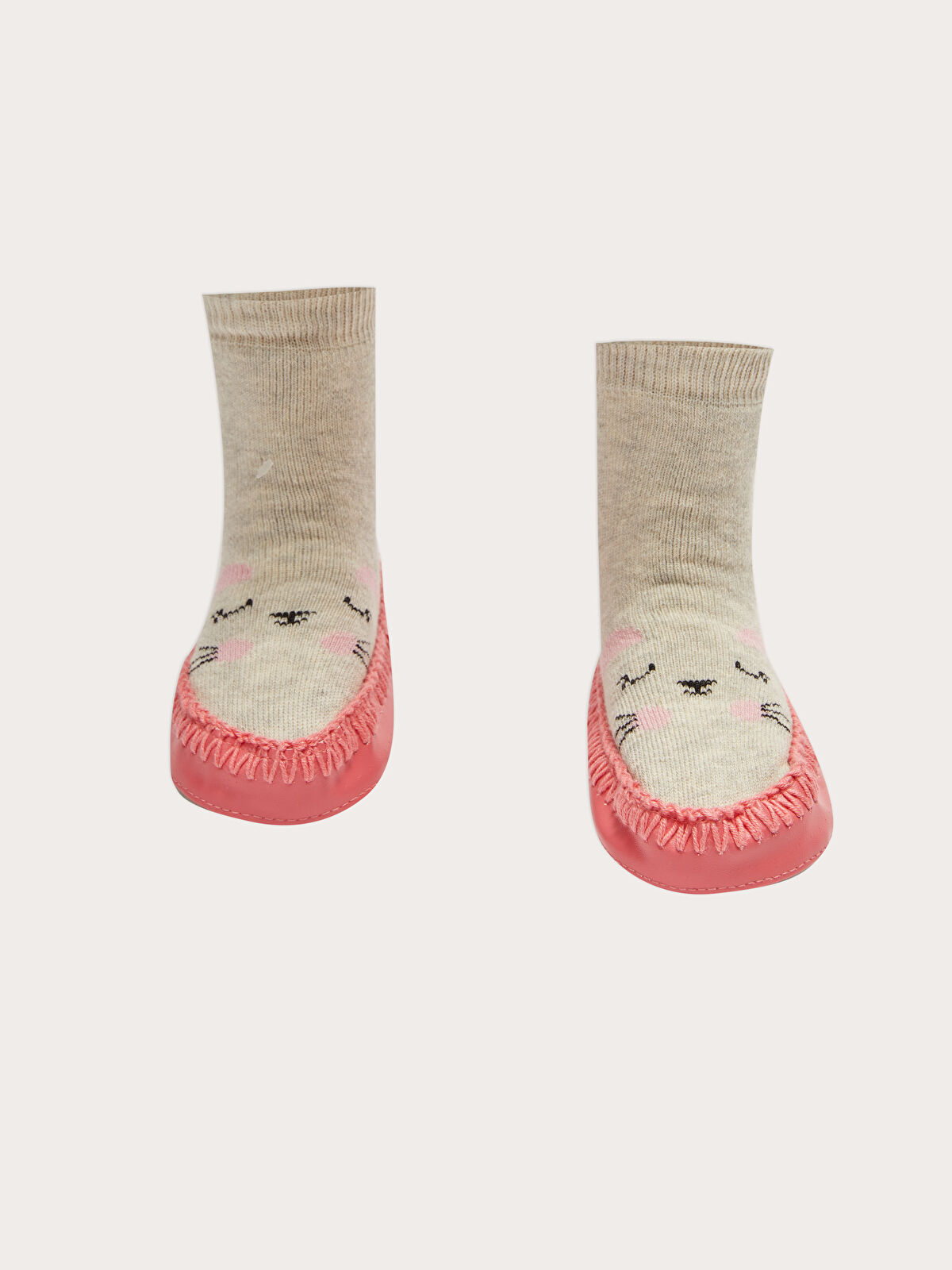 Desenli Kız Bebek Ev Çorabı