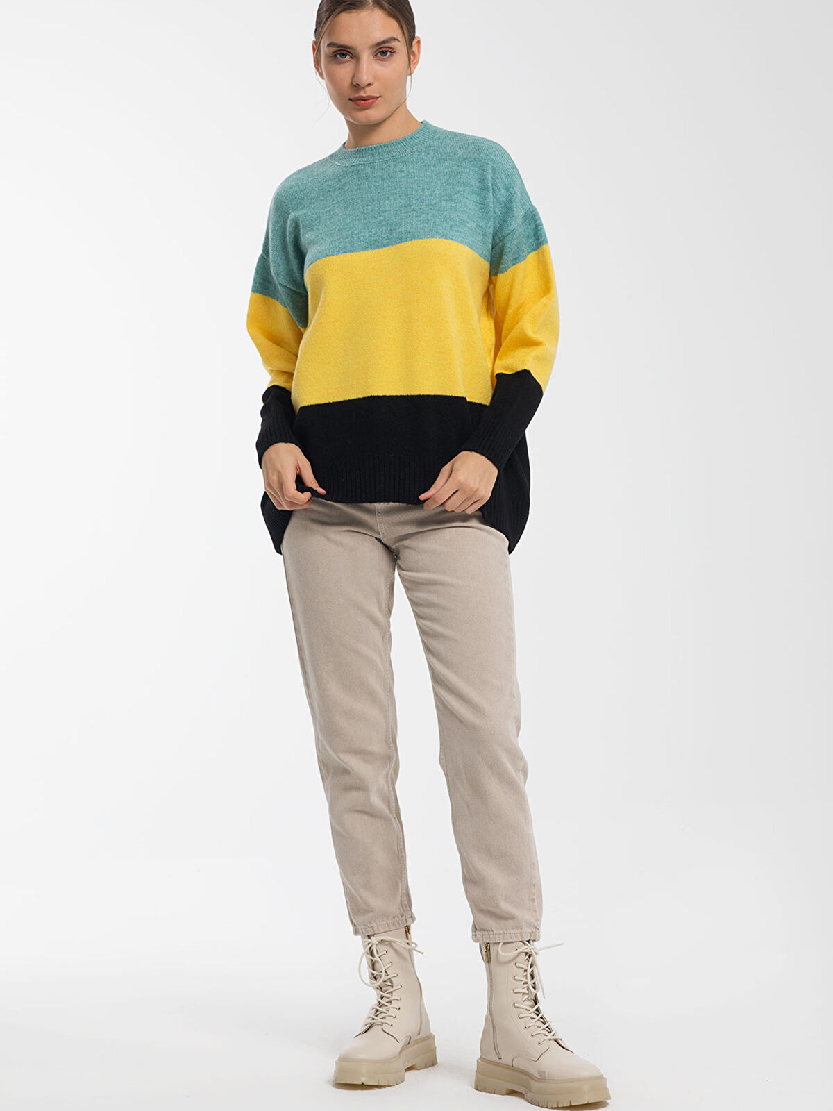 Nisan Triko Bisiklet Yaka Renk Bloklu Uzun Kollu Oversize Kadın Triko Kazak