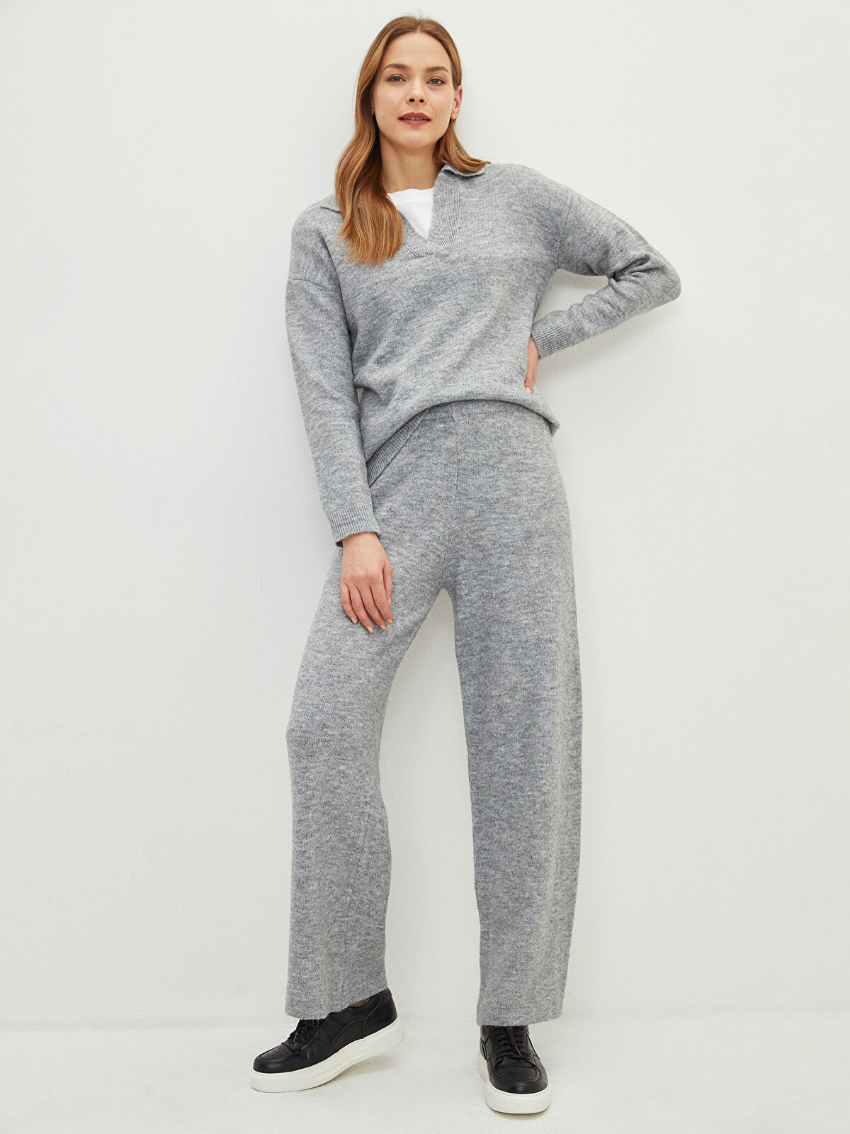 MODEST Beli Lastikli Düz Geniş Paça Kadın Triko Pantolon