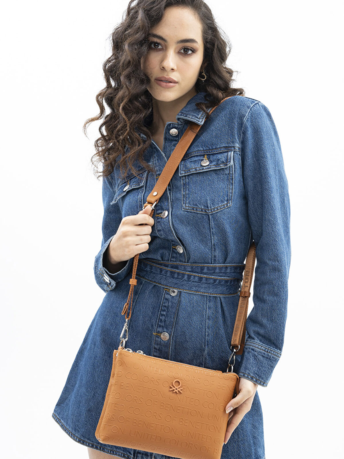 BENETTON Desenli Ayarlanabilir Askılı Kadın Çapraz Çanta BENETTON Desenli Ayarlanabilir Askılı Kadın Çapraz Çanta