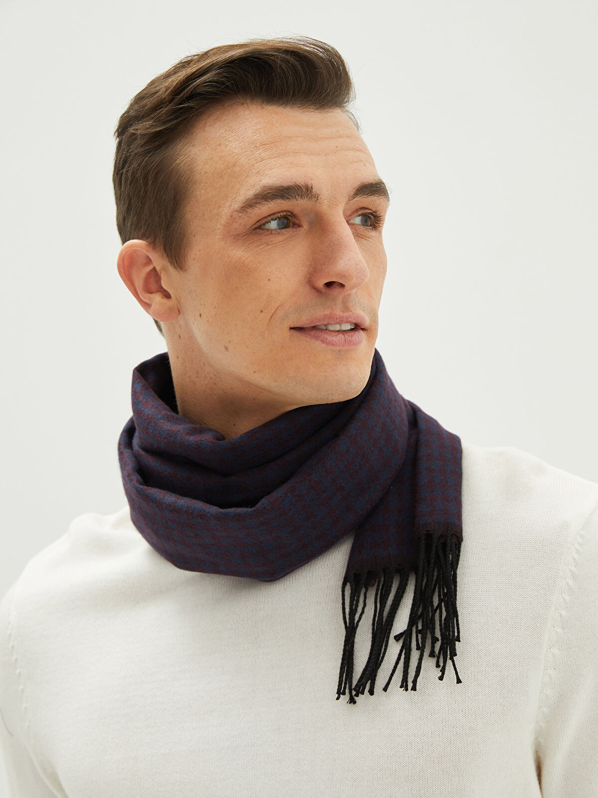 Kısa Püskül Detaylı Ekose Erkek Atkı