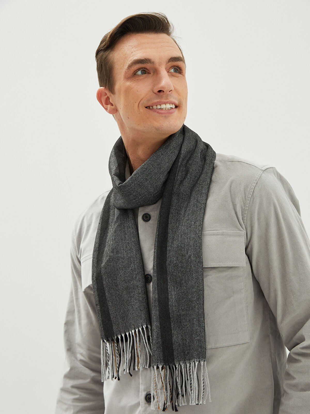 Püskül Detaylı Renk Geçişli Erkek Atkı