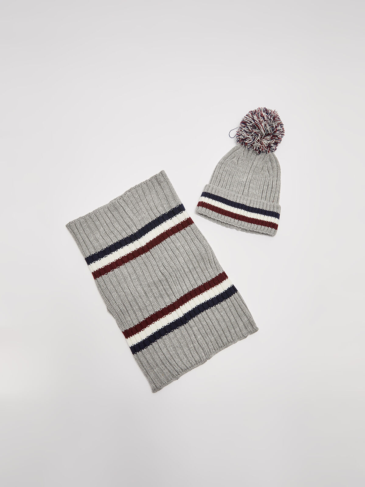 Renk Bloklu Erkek Çocuk Triko Bere Ve Boyunluk 2'li