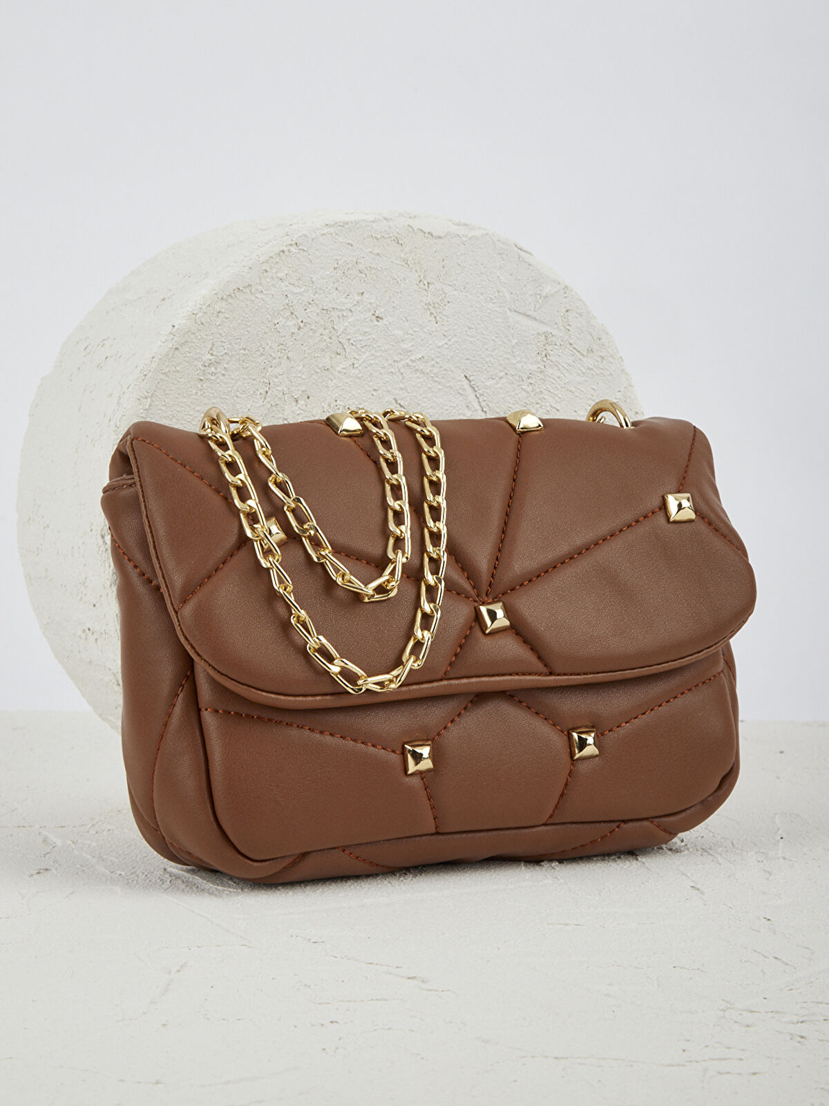 MOON Trok Detaylı Zincir Askılı Kadın Omuz Çantası