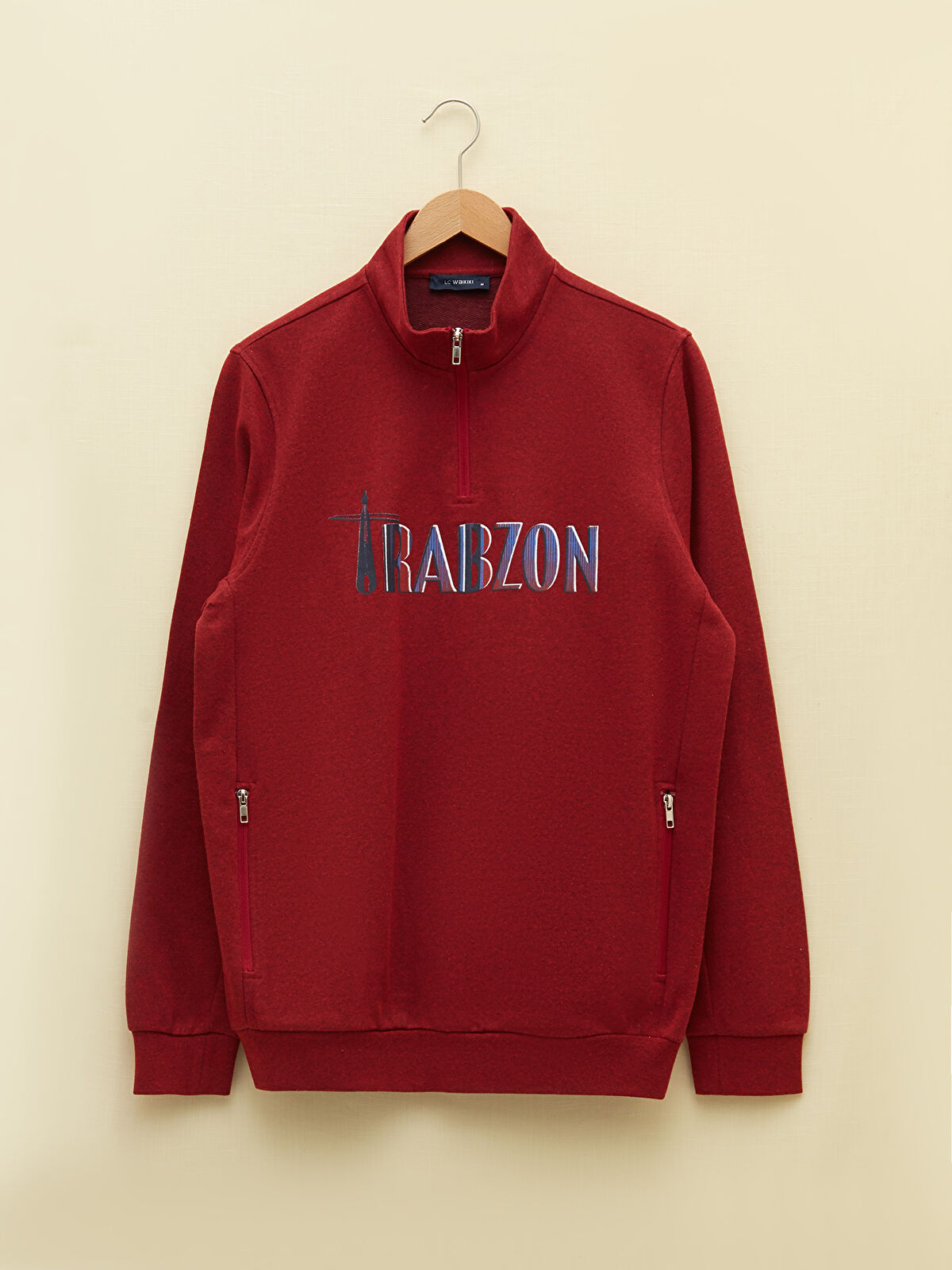 LCW CLASSIC Dik Yaka Uzun Kollu Trabzon Baskılı Erkek Sweatshirt LCW CLASSIC Dik Yaka Uzun Kollu Trabzon Baskılı Erkek Sweatshirt