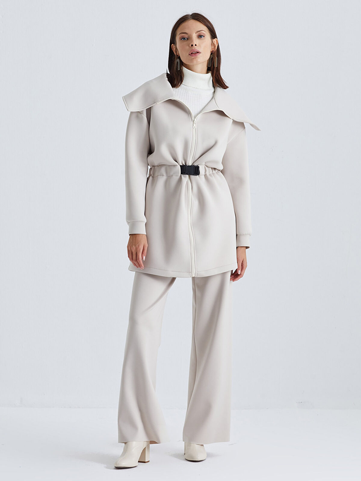 Terzi Dükkanı Şal Yaka Düz Beli Kemer Detaylı Uzun Kollu Kadın Kap