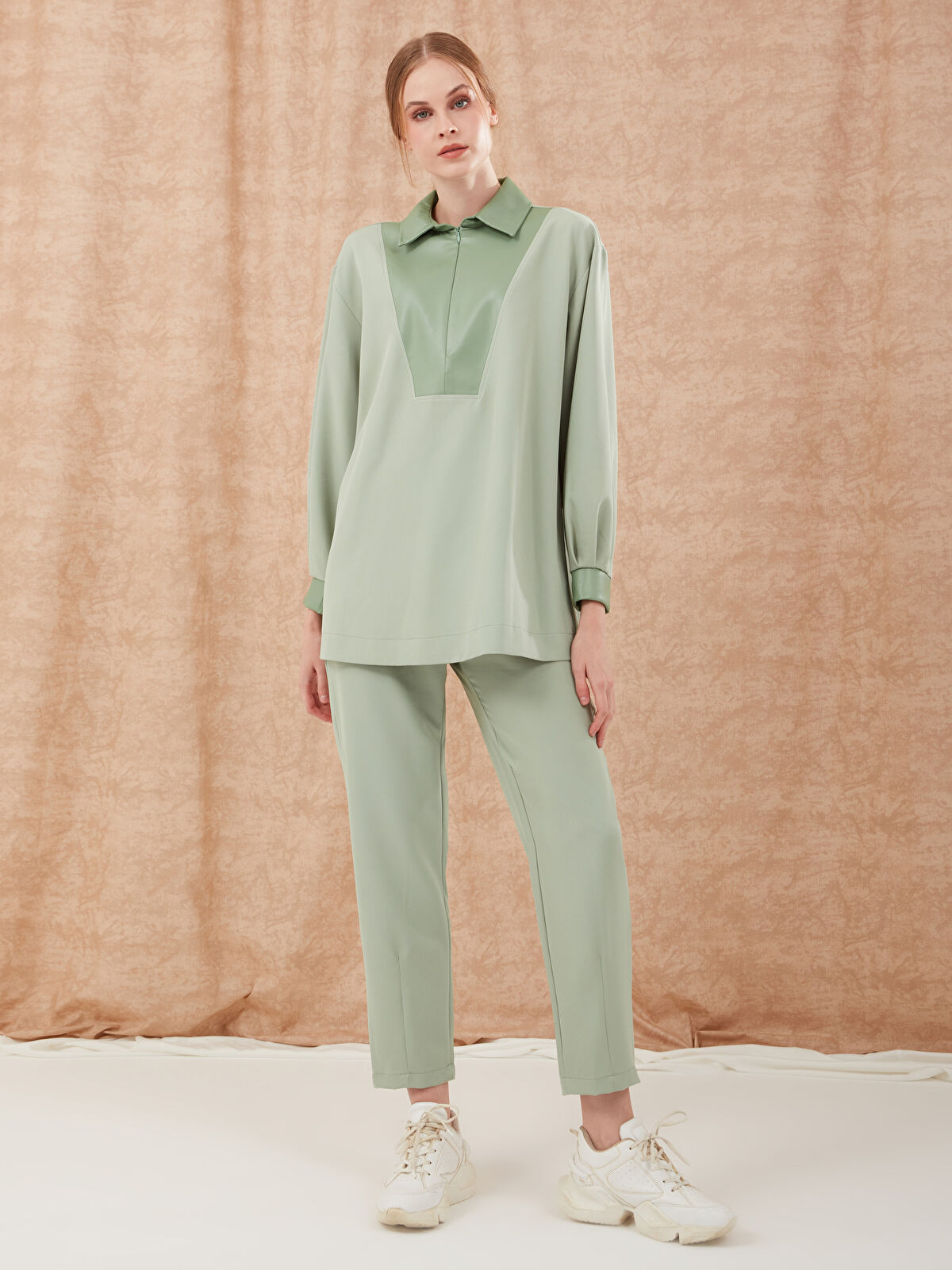 Mizalle Gömlek Yaka Deri Detaylı Uzun Kollu Kadın Tunik