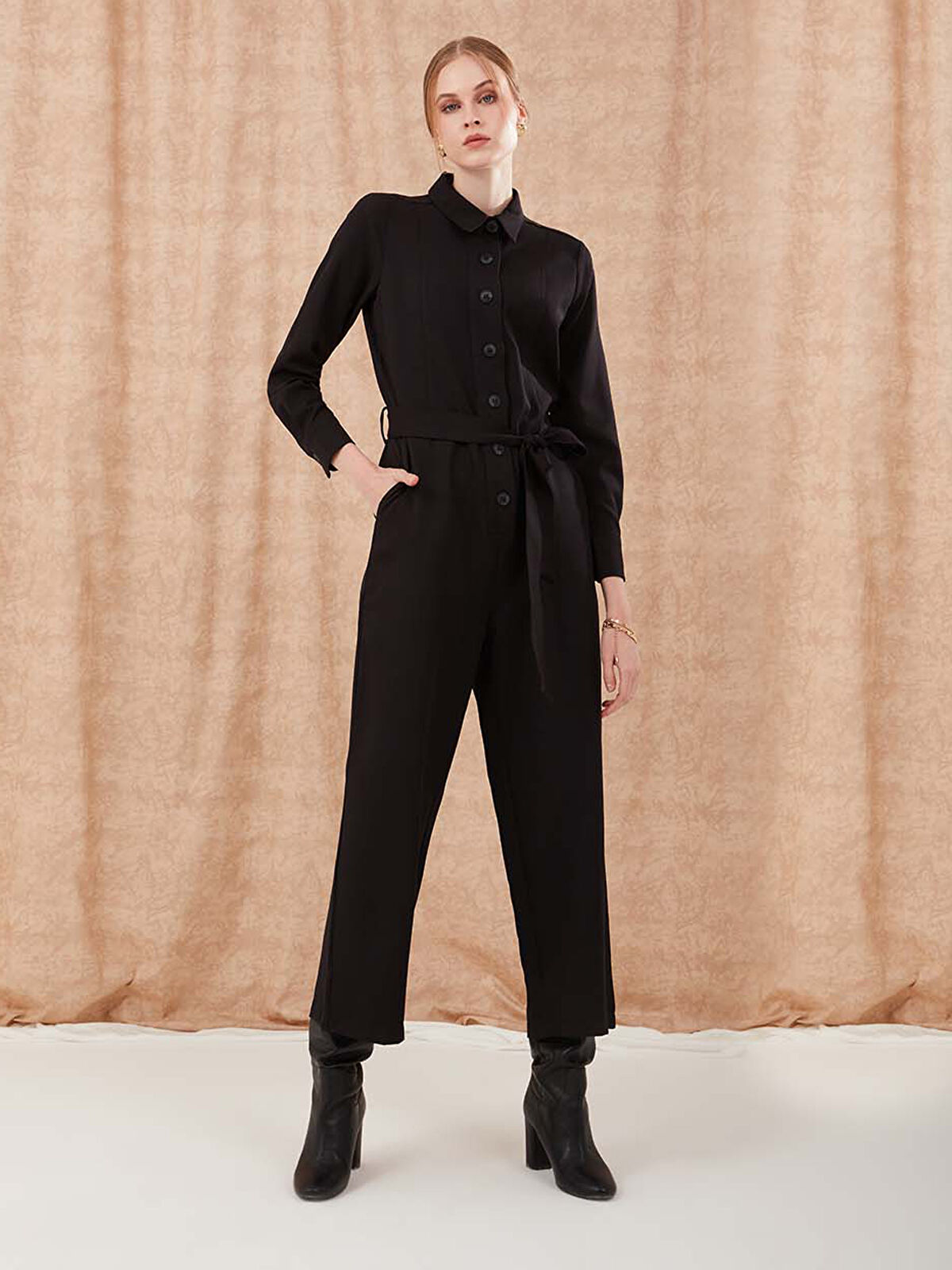 Mizalle Gömlek Yaka Düz Uzun Kollu Kadın Tulum