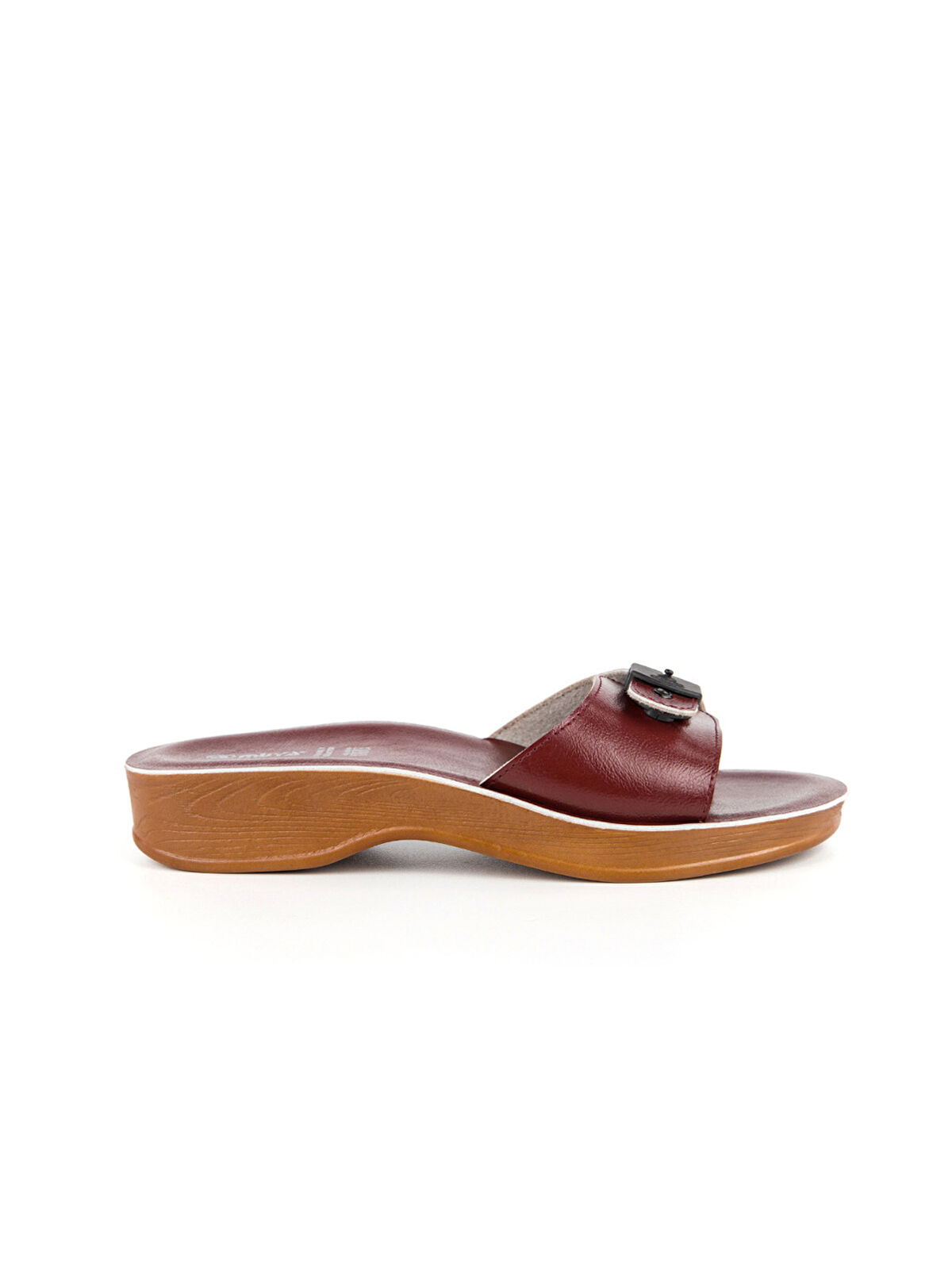 Muya Tek Bantlı Toka Detaylı Kalın Taban Terlik Muya Tek Bantlı Toka Detaylı Kalın Taban Terlik