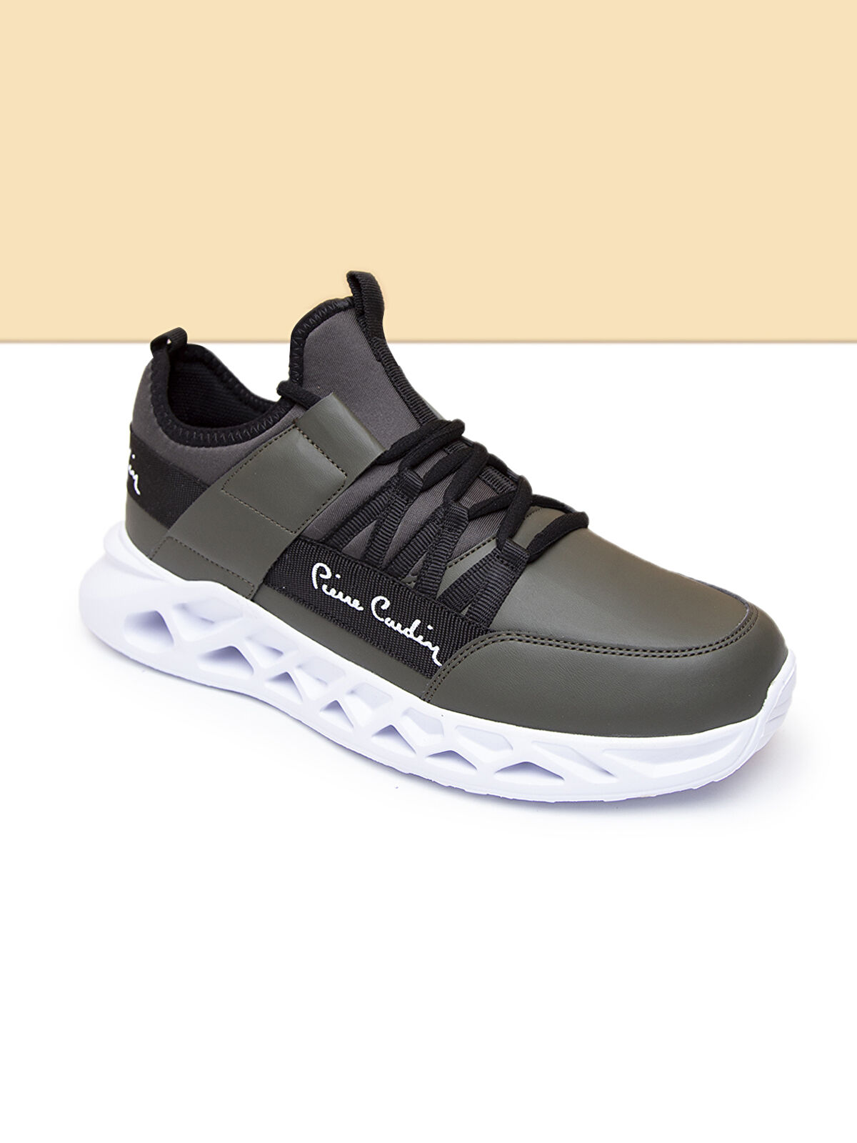Pierre Cardin Bağcıklı Erkek Spor Ayakkabı Pierre Cardin Bağcıklı Erkek Spor Ayakkabı