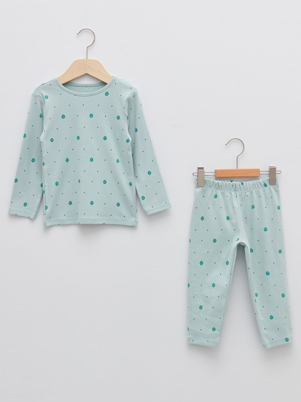 Bisiklet Yaka Uzun Kollu Puantiye Desenli Kız Bebek Pijama Takımı