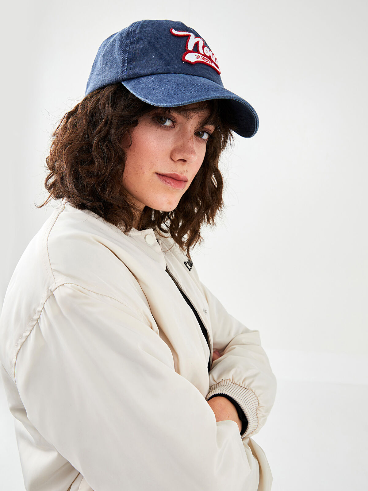 Yazı Aplikeli Gabardin Kadın Kep Şapka