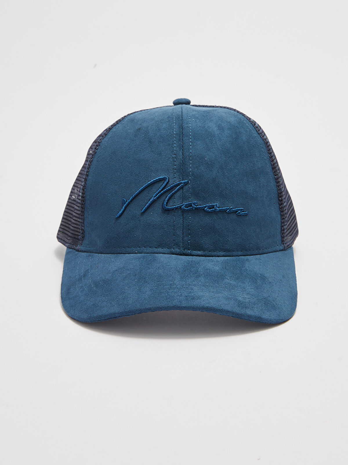 Yazı Nakışlı Süet Görünümlü Erkek Kep Şapka